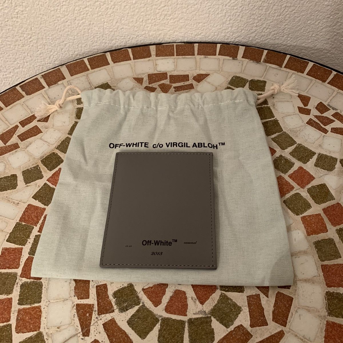 Off-White Off-White Cardholder | Grailed