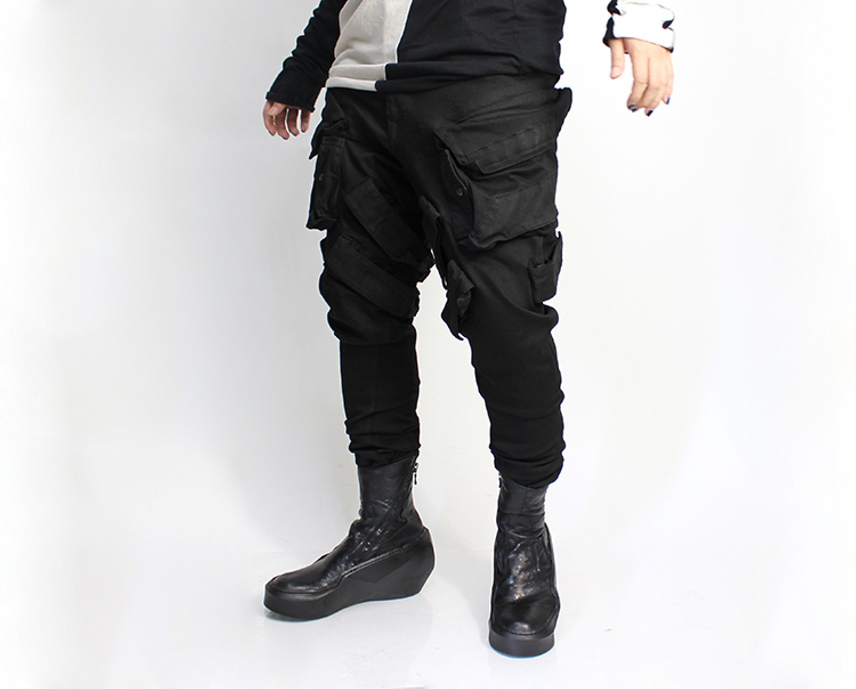 Julius 15-16FW 11.5oz Denim Gas Mask Cargo Pants | Grailed