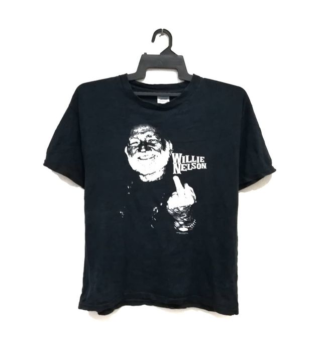 Band Tees Willie Nelson Middle Finger Tee | Grailed