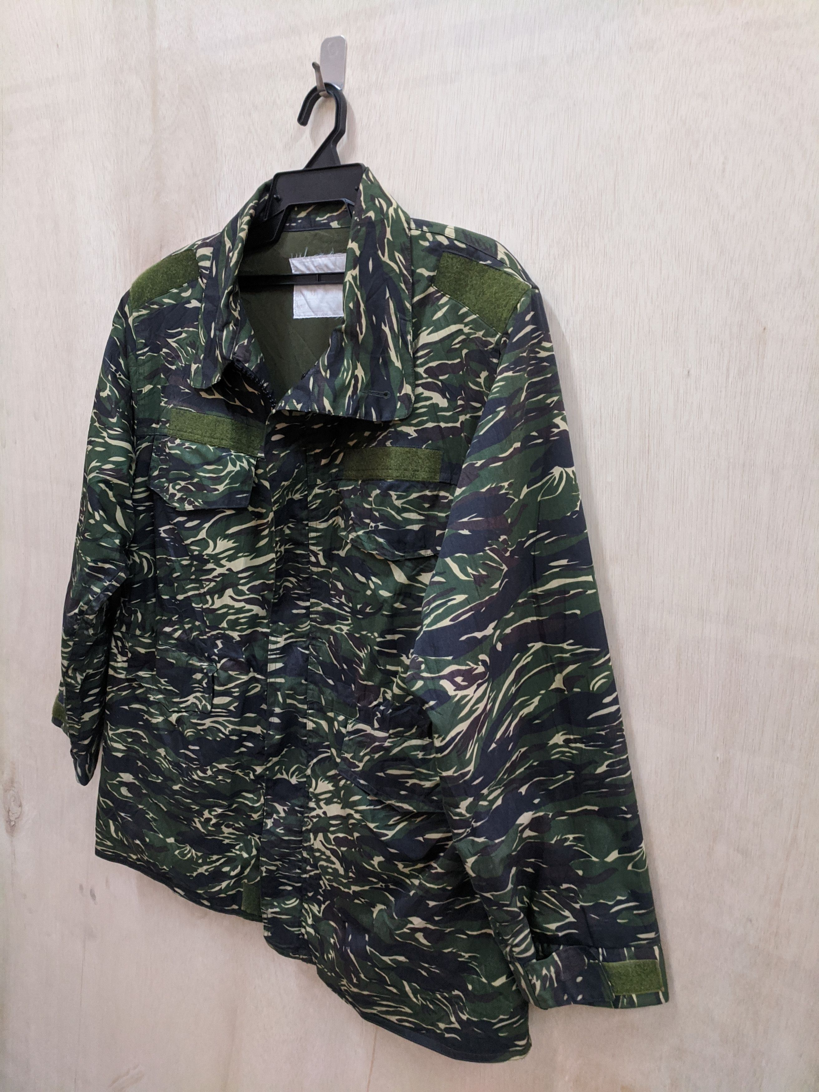 Vintage Vintage Army Jacket Tiger Stripes combat clothing | Grailed