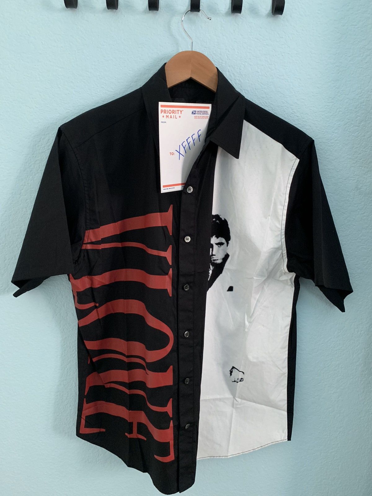 Vlone *NEW RARE* VLONE Scarface shortsleeve button you M | Grailed