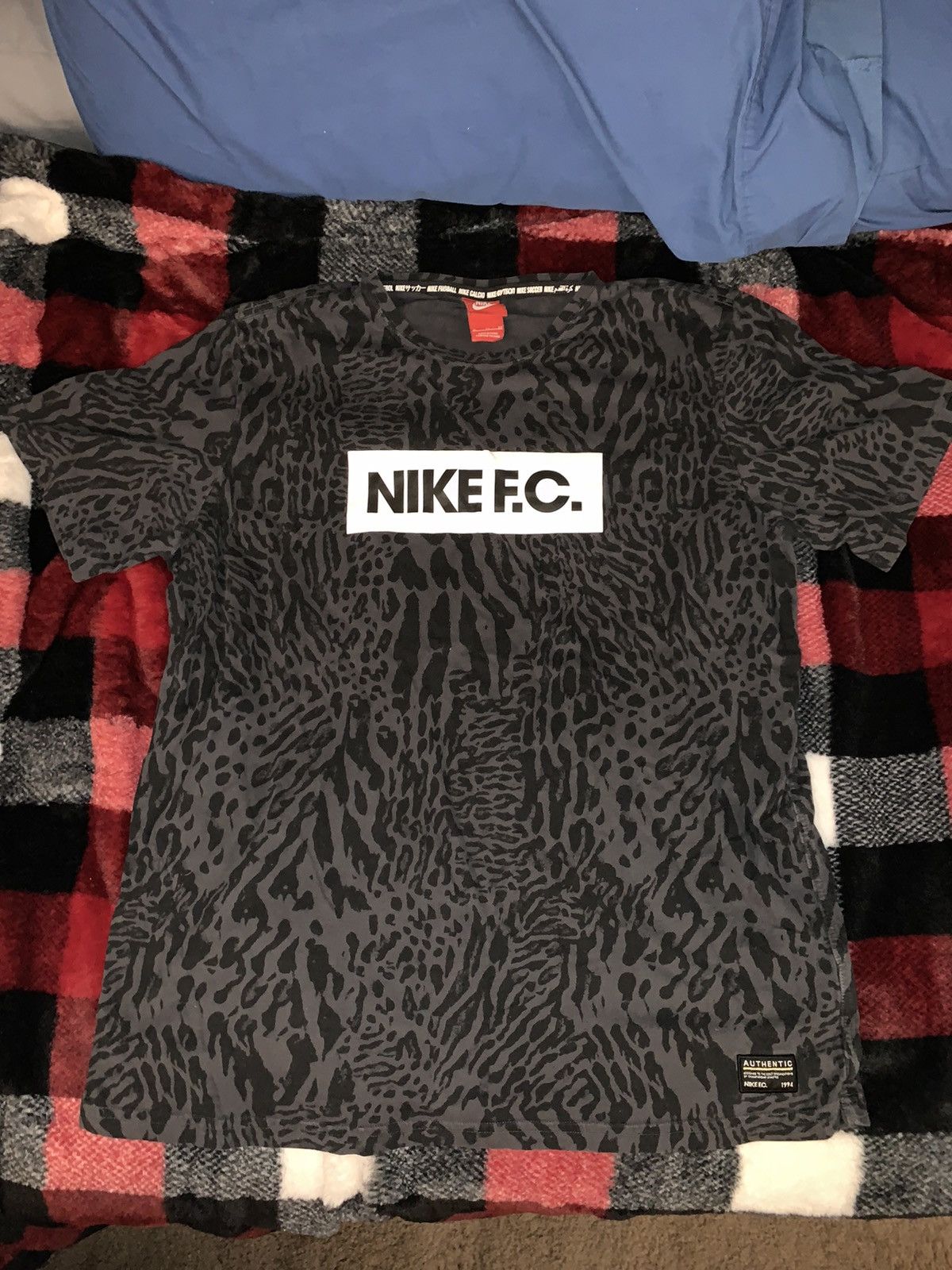 Nike Nike FC Box Logo | Grailed
