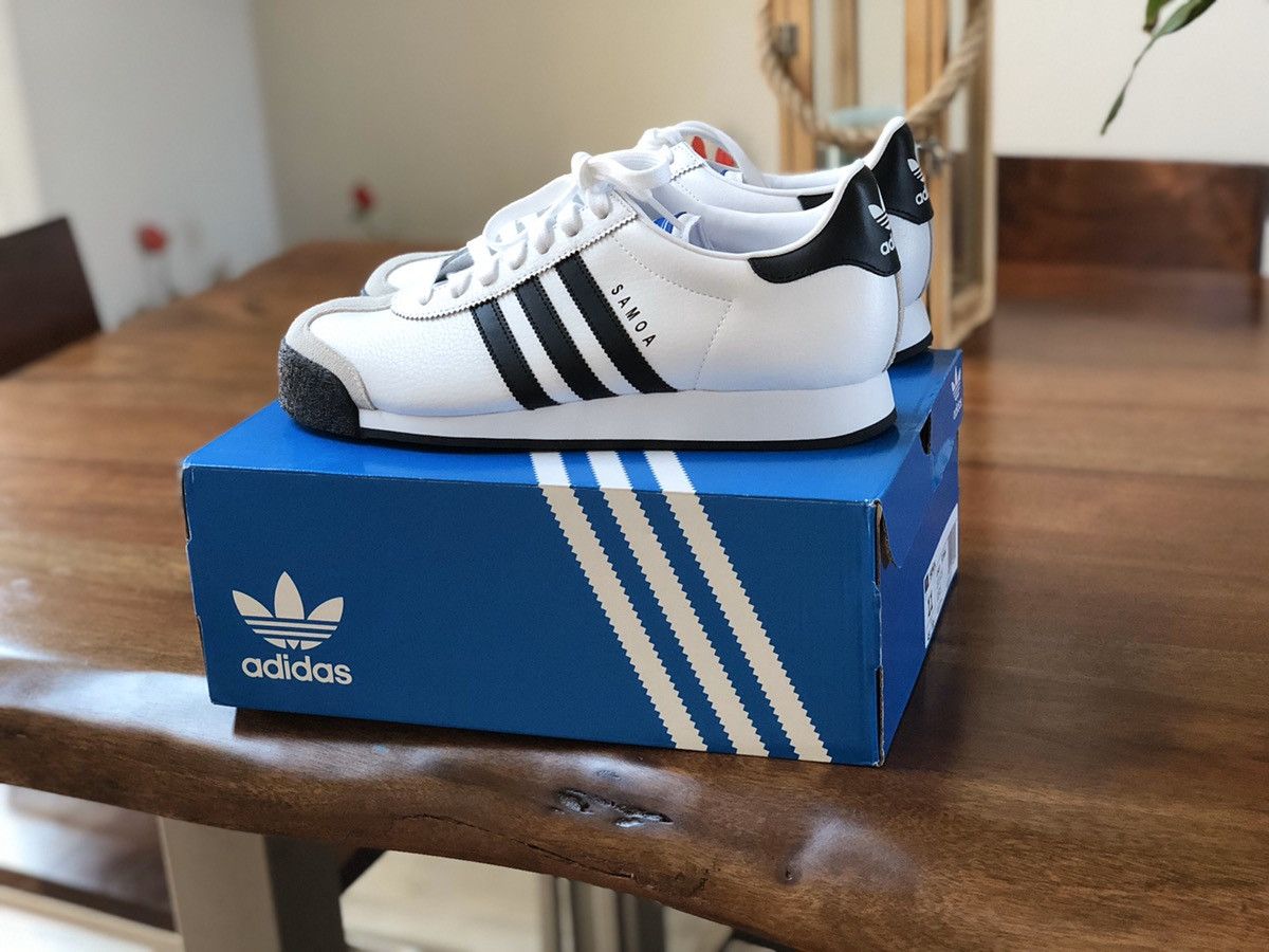 Adidas Samoa OG White Black Gum Size 11 | Grailed