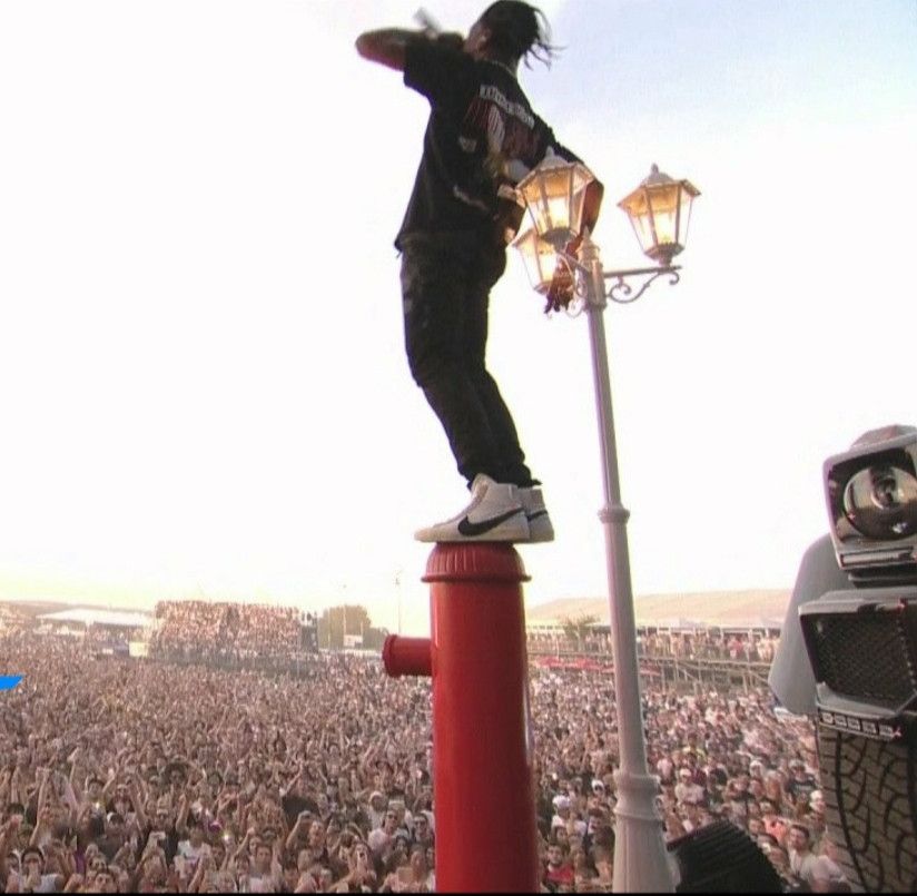 Travis Scott GOAT Performance T-Shirt | Grailed