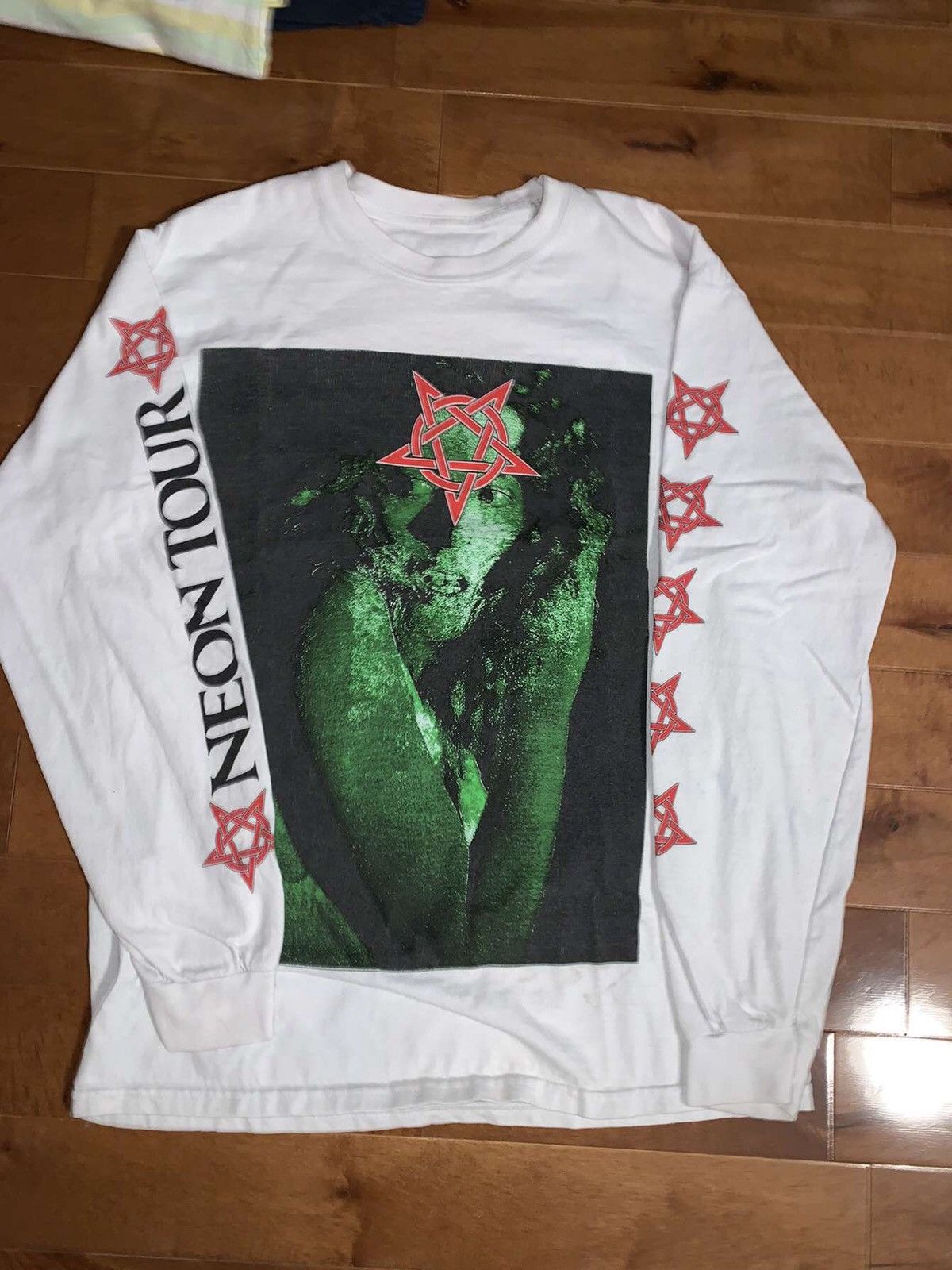 Playboi Carti Playboi Carti Neon Tour Pentagram Tee | Grailed