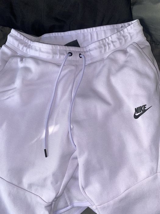 Nike Nike Tech Fleece Lavender | Grailed