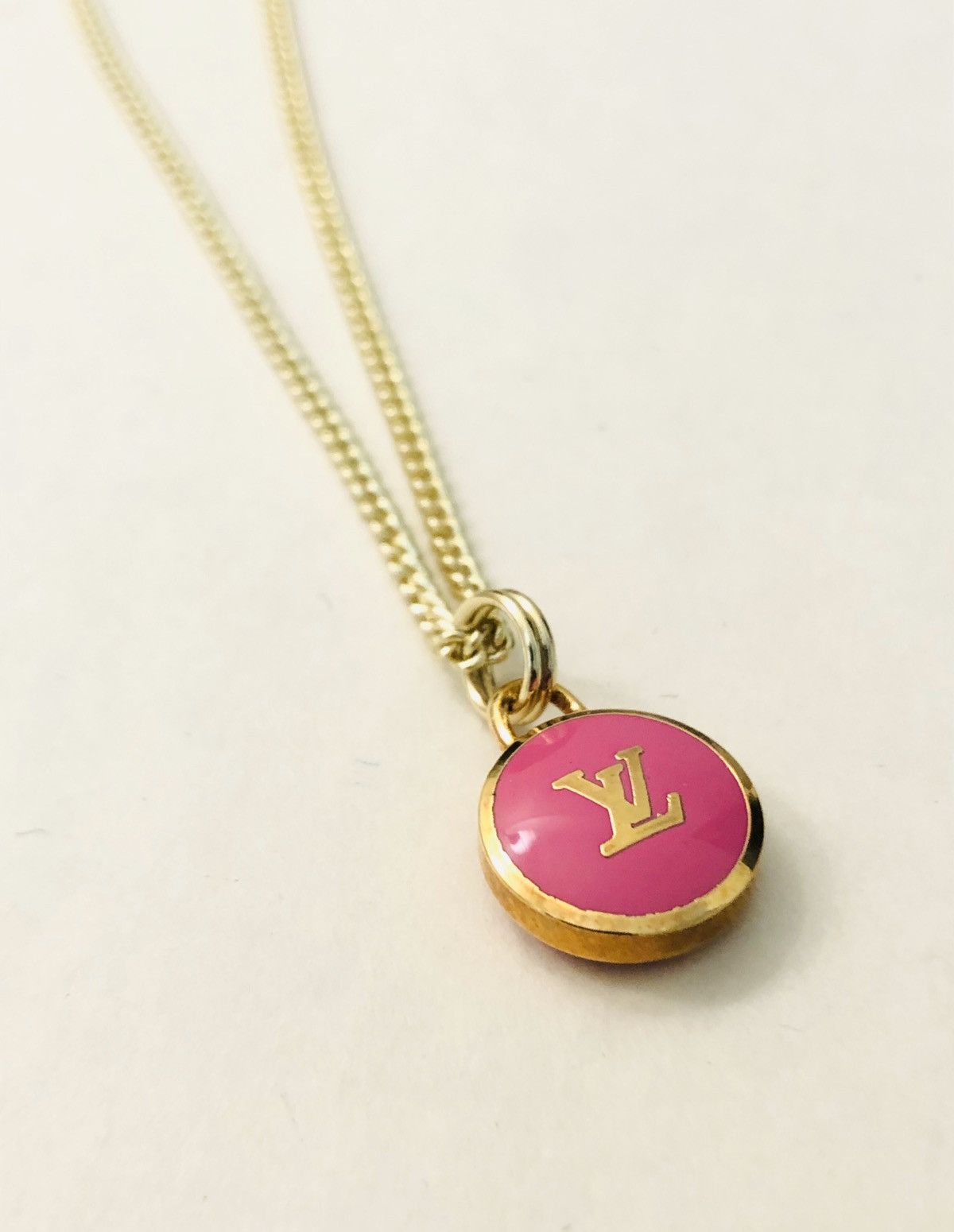 Louis Vuitton Louis Vuitton Pink LV Logo Pendant on Chain/Necklace ...