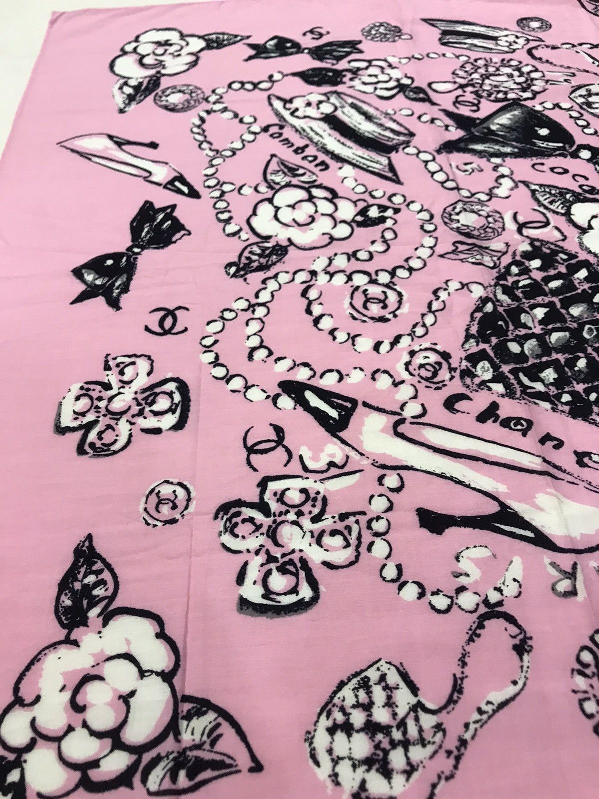 Chanel CHANEL FULL PRINT COTTON HANDKERCHIEF POCKETSQUARE ITALY | Grailed