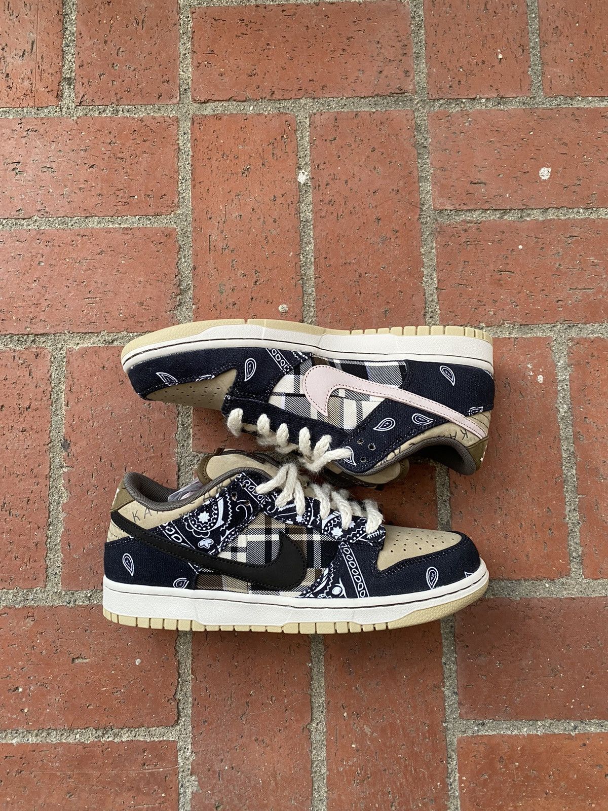 Nike Travis Scott SB Dunk Low (Regular Box) | Grailed