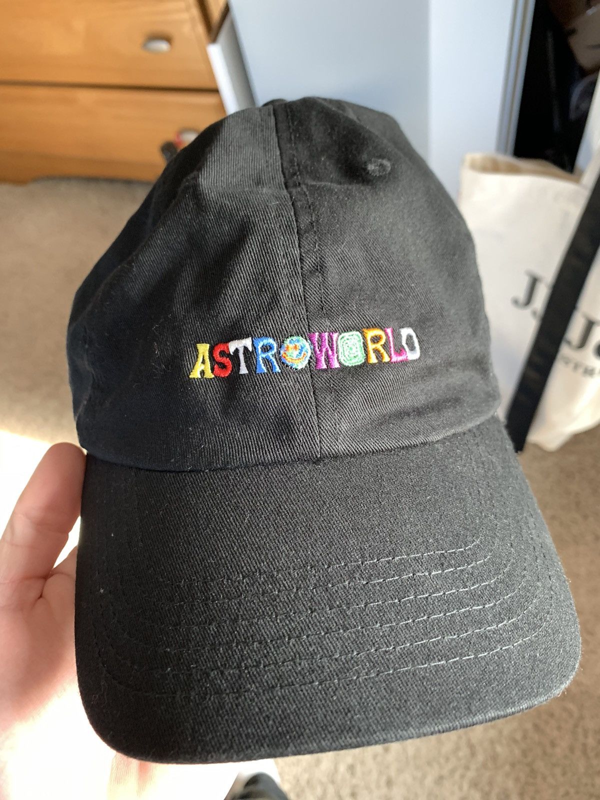 Travis Scott Travis Scott Astroworld Hat Cap Black | Grailed