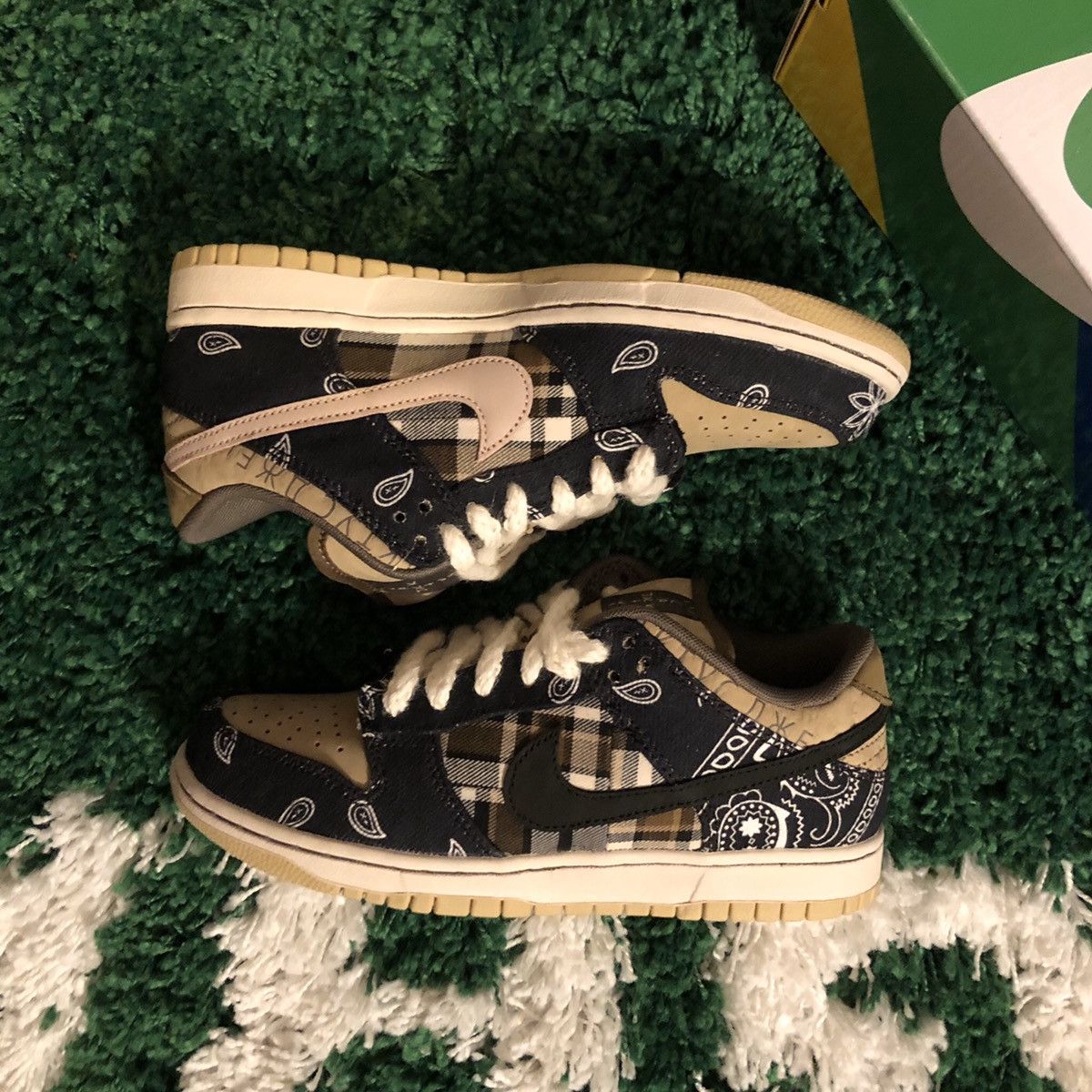 Nike × Travis Scott Nike SB Dunk Low Travis Scott (Regular Box) | Grailed