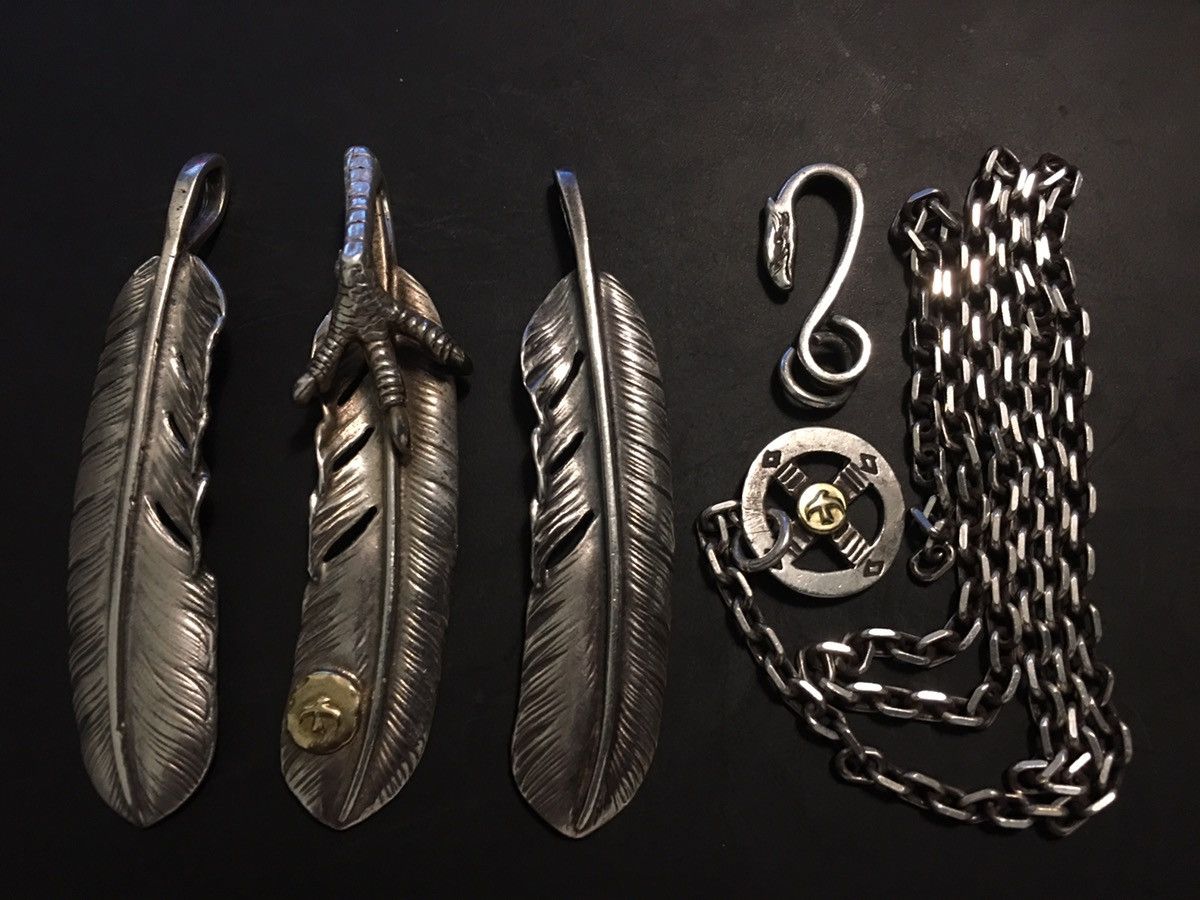 Goros Goro’s Feather Set | Grailed