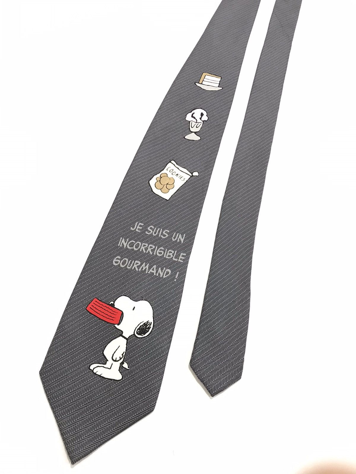 Peanuts Snoopy Peanut Neck Tie Big Picture | Grailed