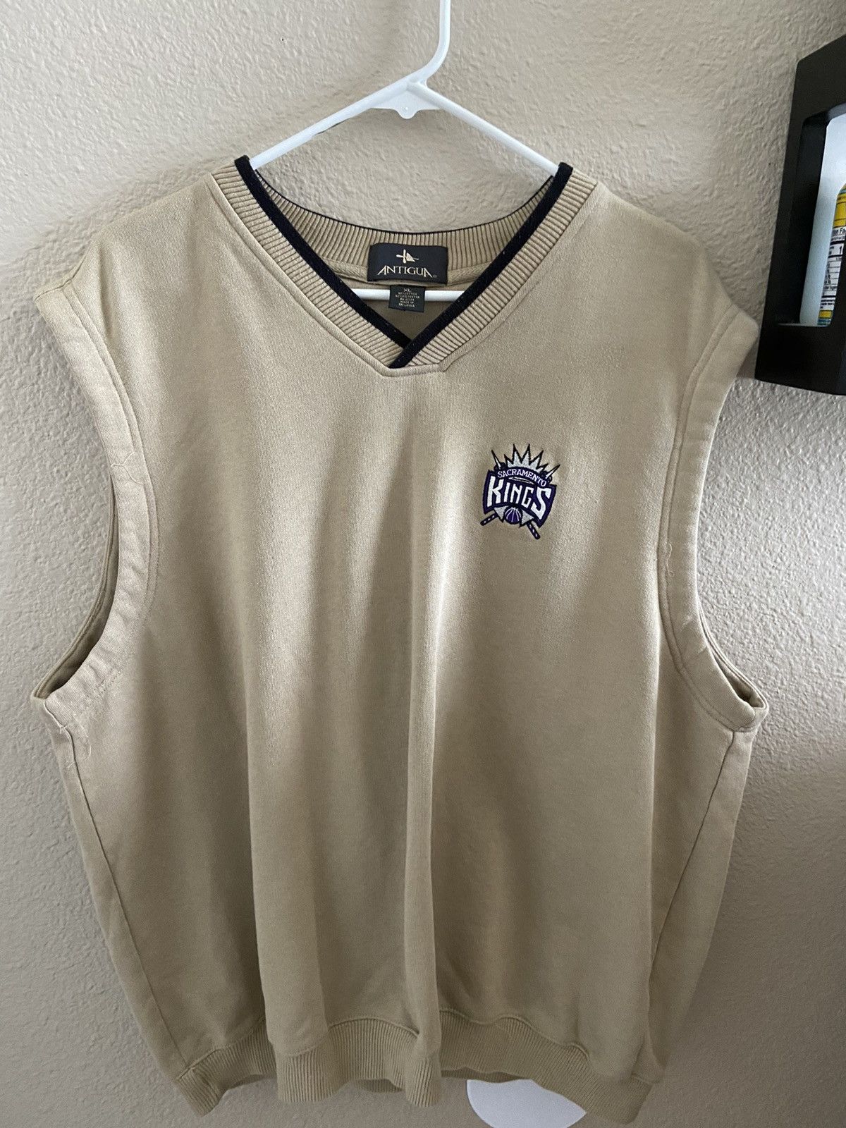 NBA × Vintage Vintage Sacramento Kings sweater | Grailed