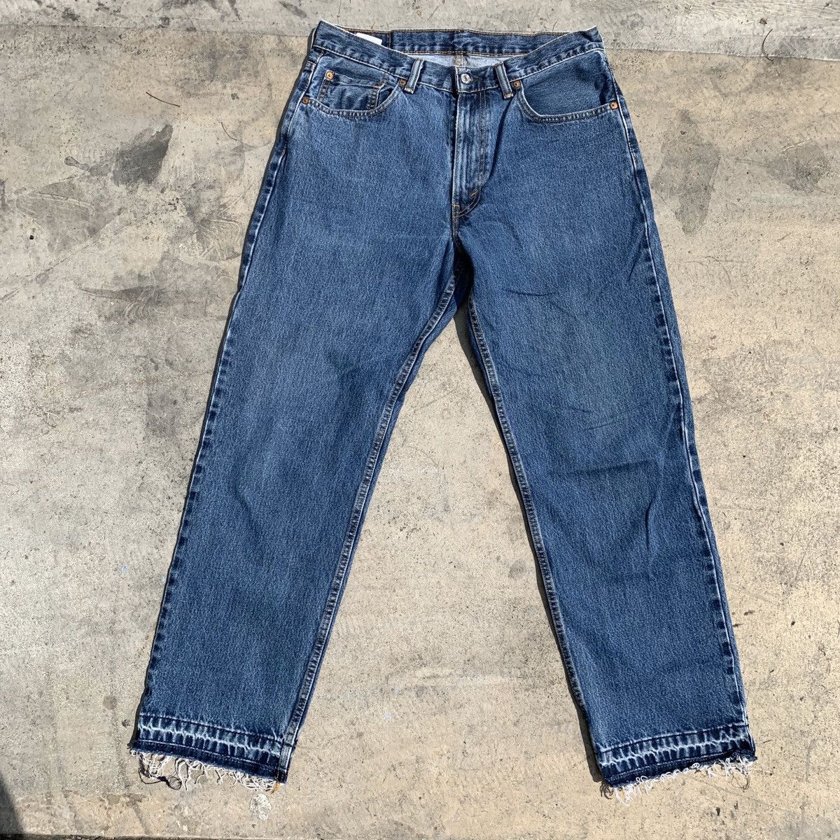 Vintage Vintage 00s Levi’s 550 w/ Released Hem | Grailed