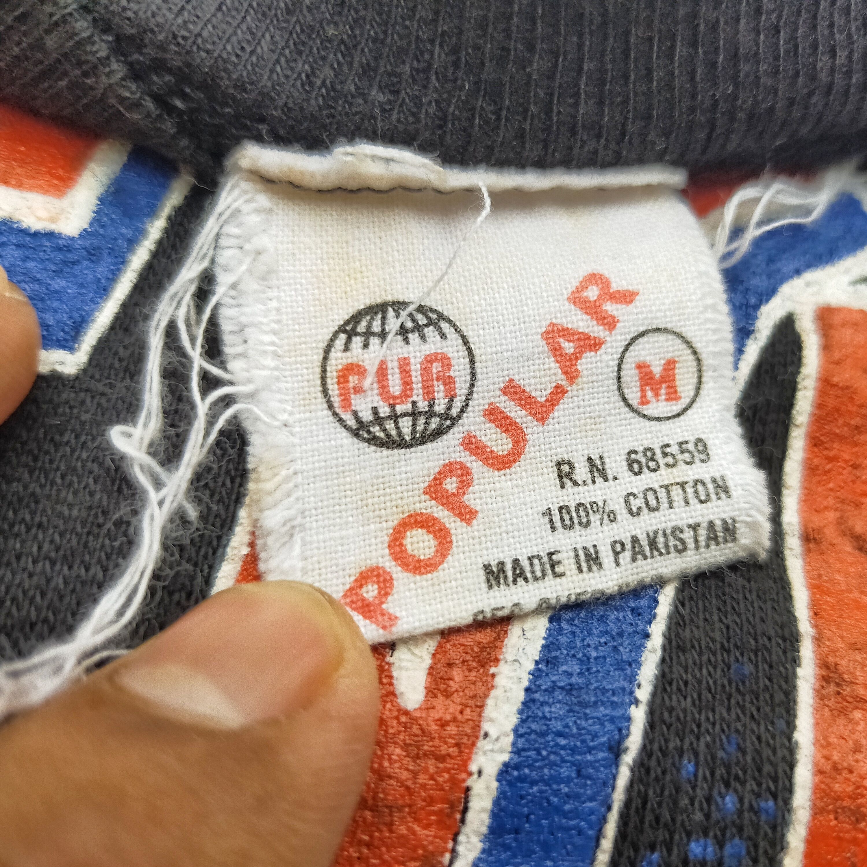 Band Tees × Vintage Vintage 80s Genesis American Tour Bootleg band ...