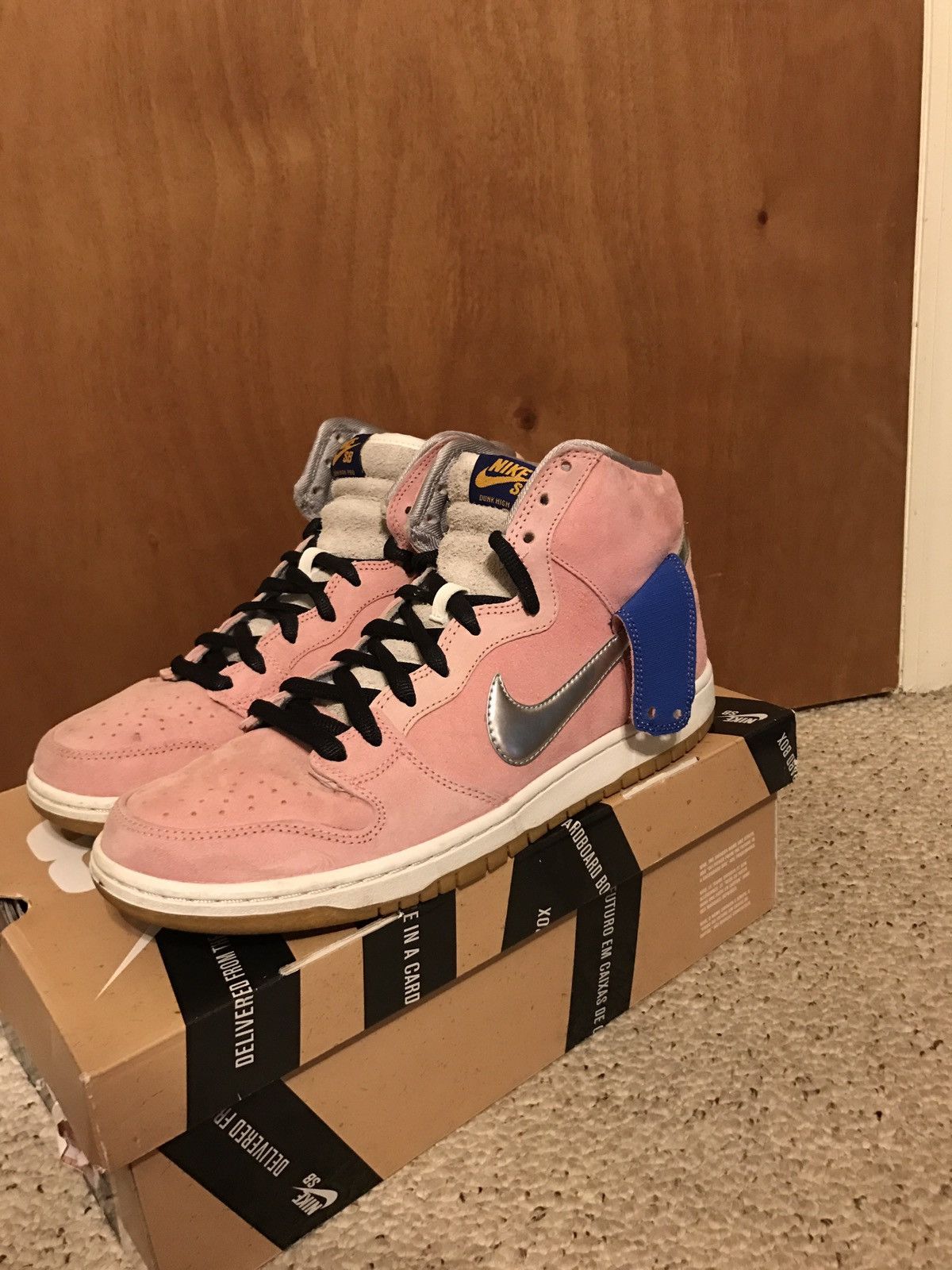 Nike Nike Dunks Hi "Pigs Can Fly" | Grailed