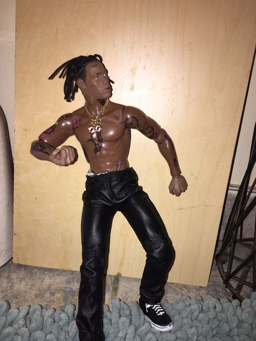 Travis Scott LAST DROP Rodeo Figurine | Grailed
