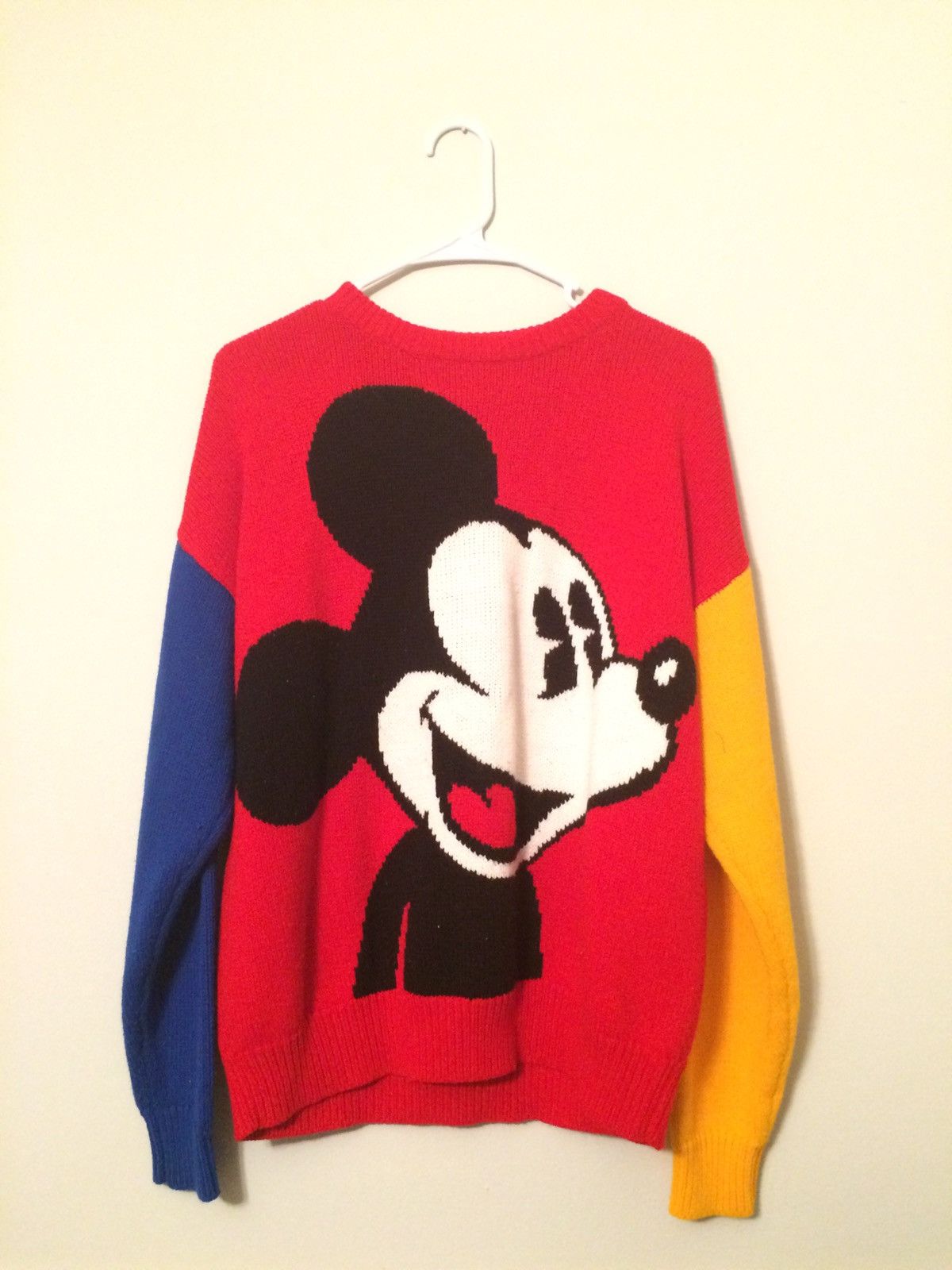 Disney × Vintage Mickey Mouse Knit Sweater | Grailed