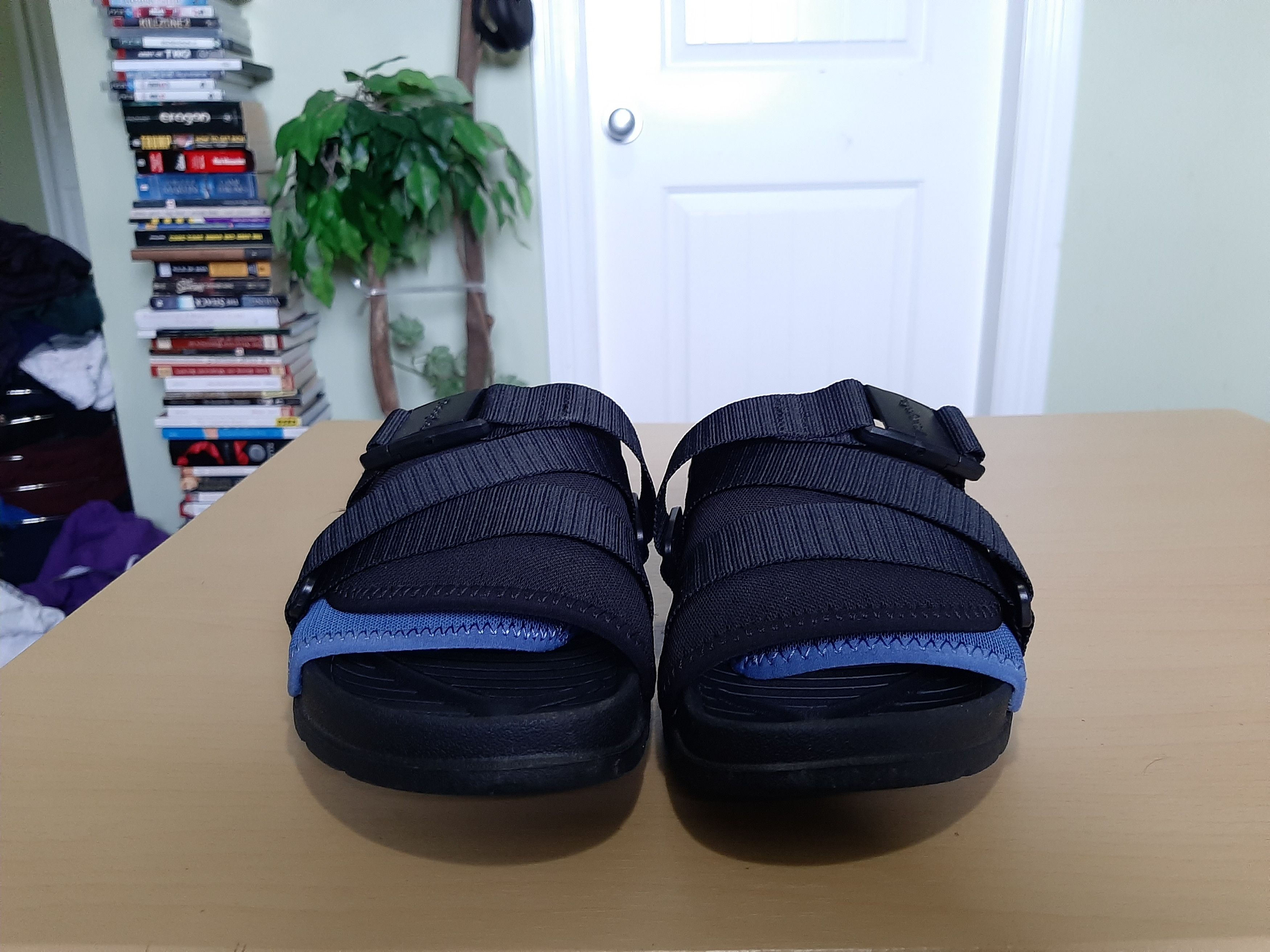 People Footwear People Footwear Lennon Chiller Sandal Blue Black | Grailed