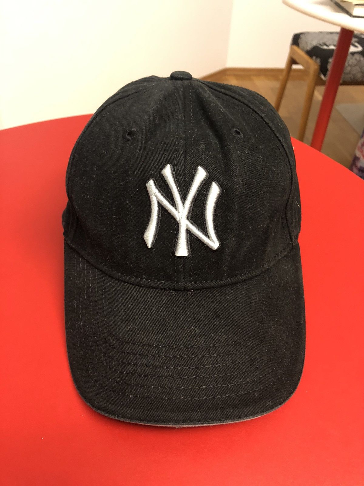 Vintage Vintage New York Yankees MLB Strapback Cap | Grailed