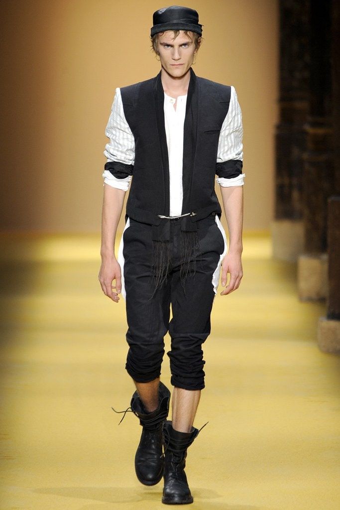 Ann Demeulemeester Ann Demeulemeester SS2012 leather hat | Grailed