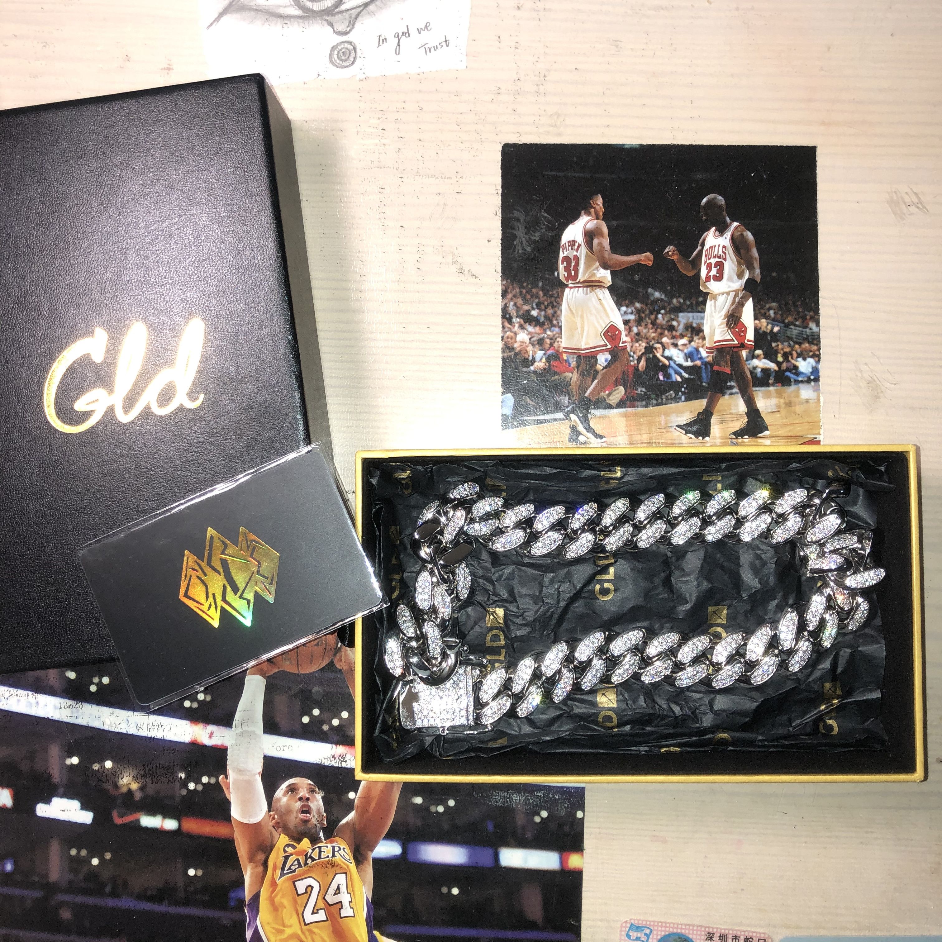 Jewelry GLD Iced Cuban Link Chain White Gold 19mm 18'' | Grailed