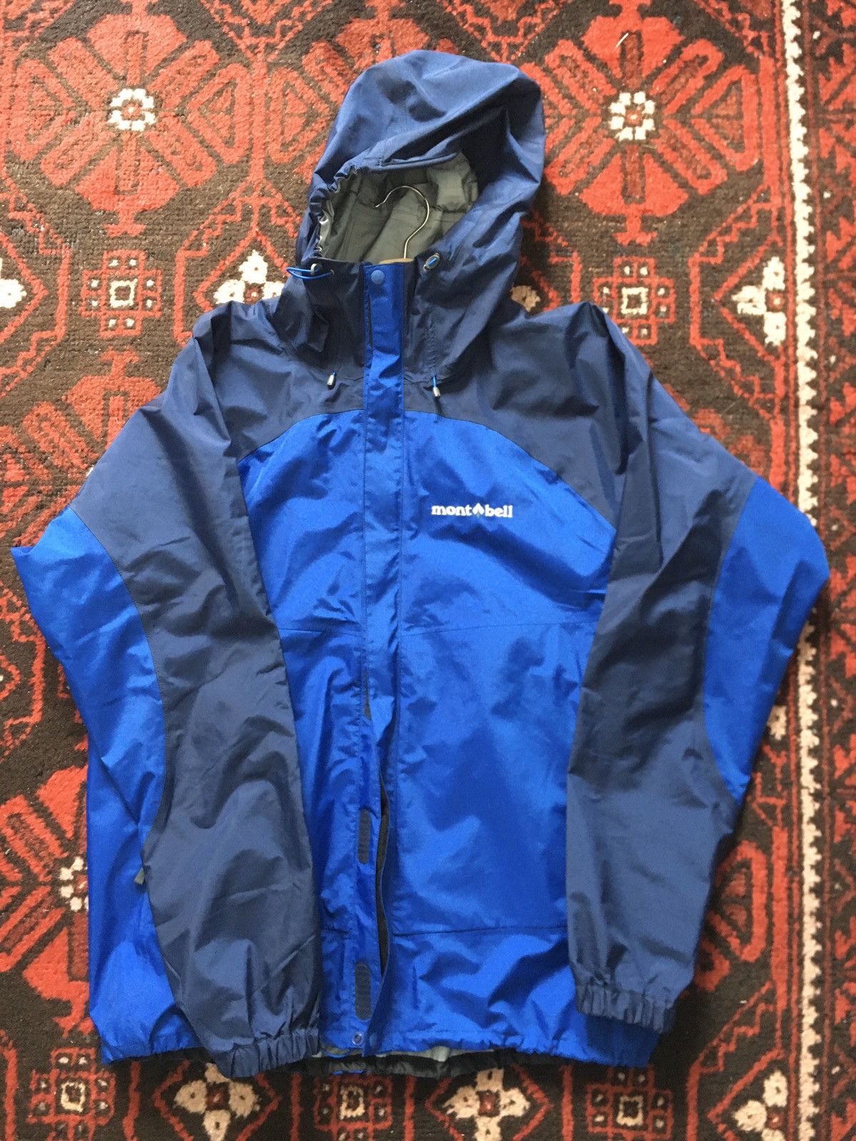 Montbell Montbell fully waterproof thunderpass jacket | Grailed