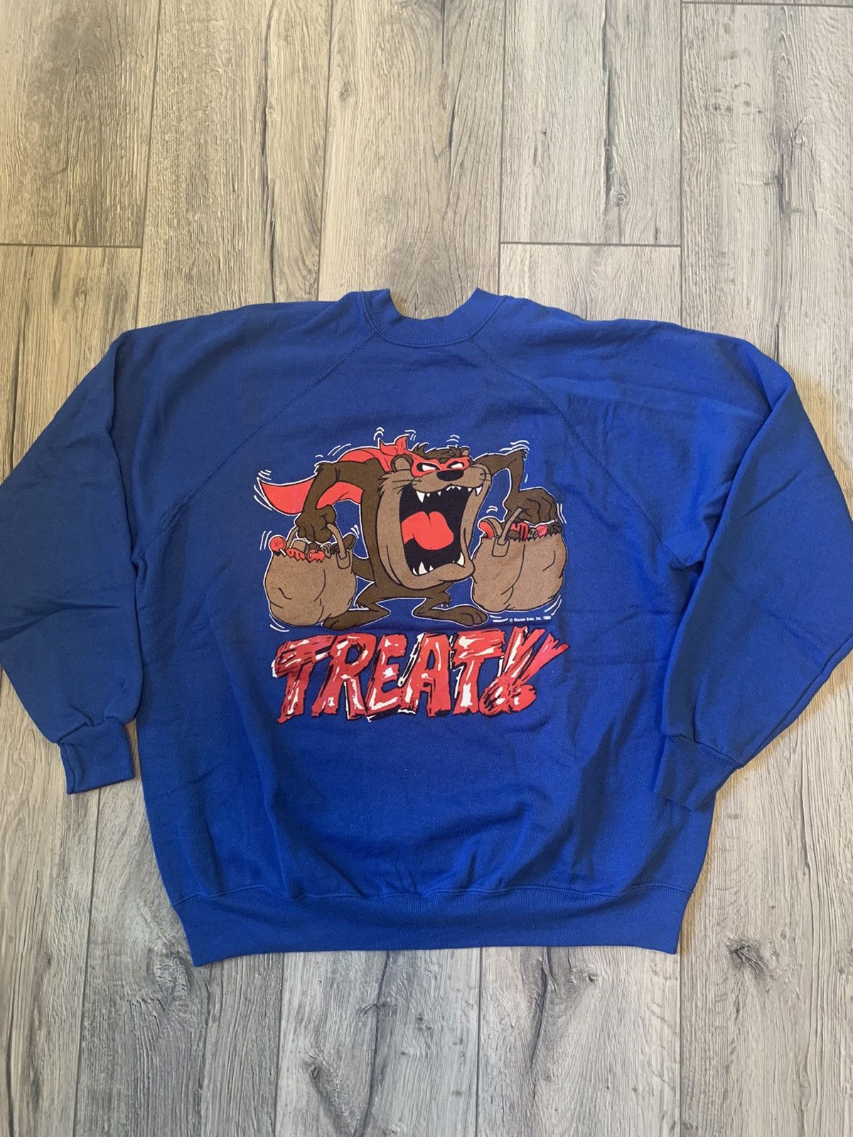Disney × Vintage Vintage 1986 Taz Looney Toons Sweater Treat!!! | Grailed