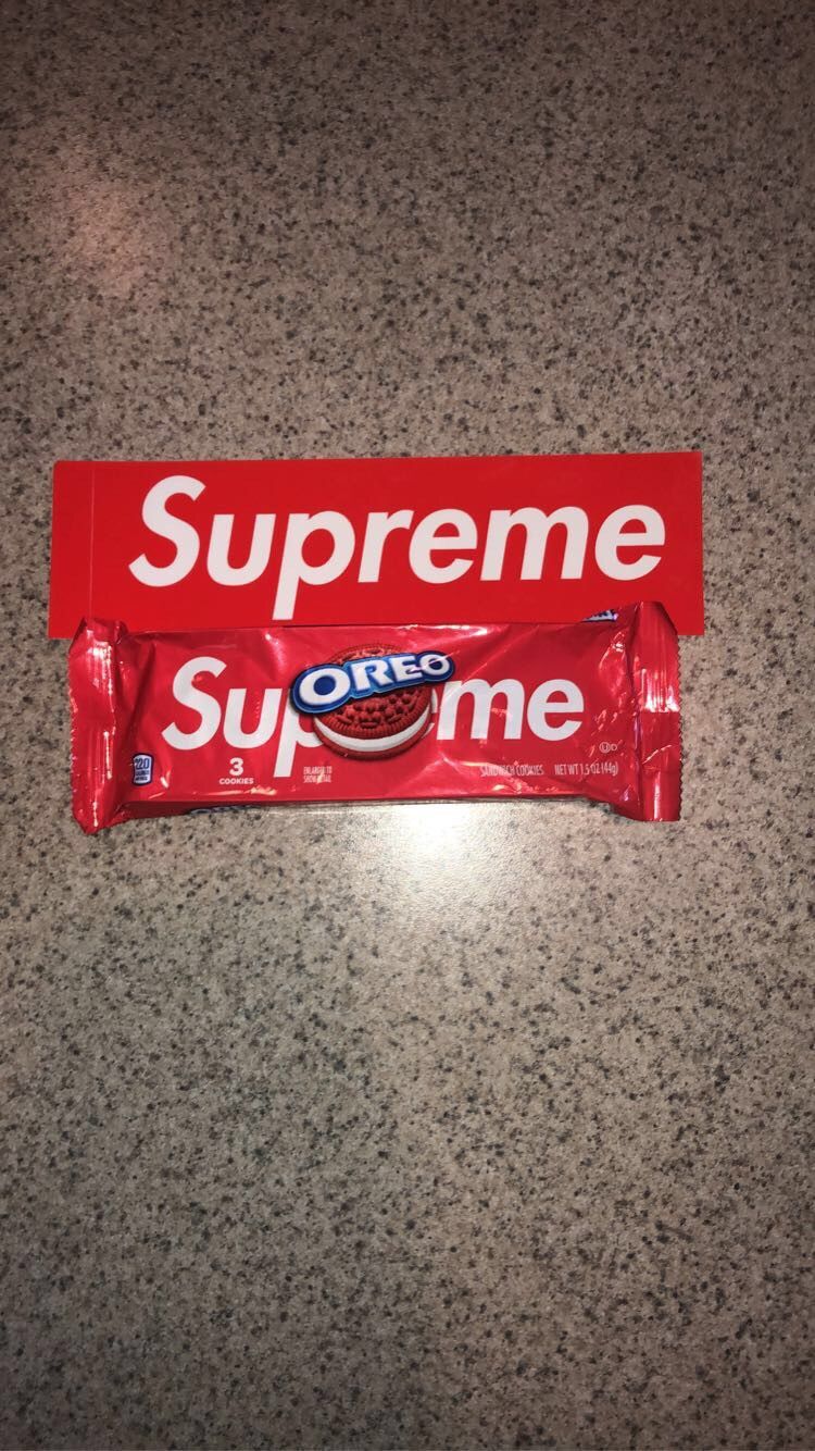 Supreme Supreme x Oreo Cookies (1 pack of 3) | Grailed