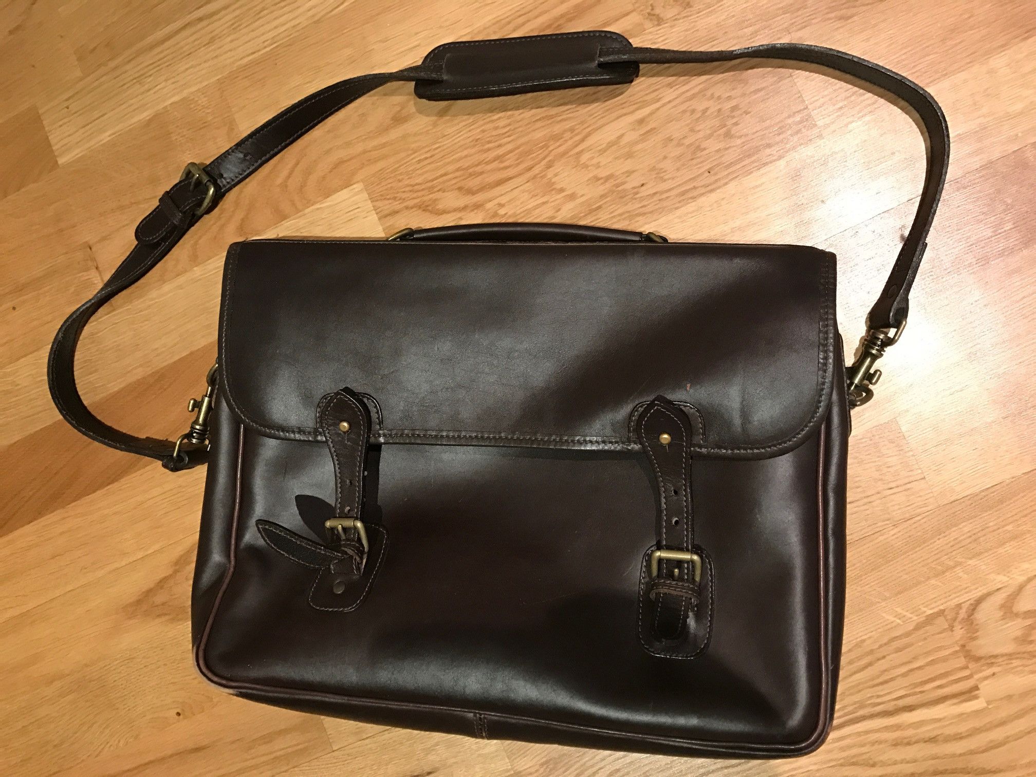 Tusting Wymington Briefcase in dark brown miret bridle leather | Grailed