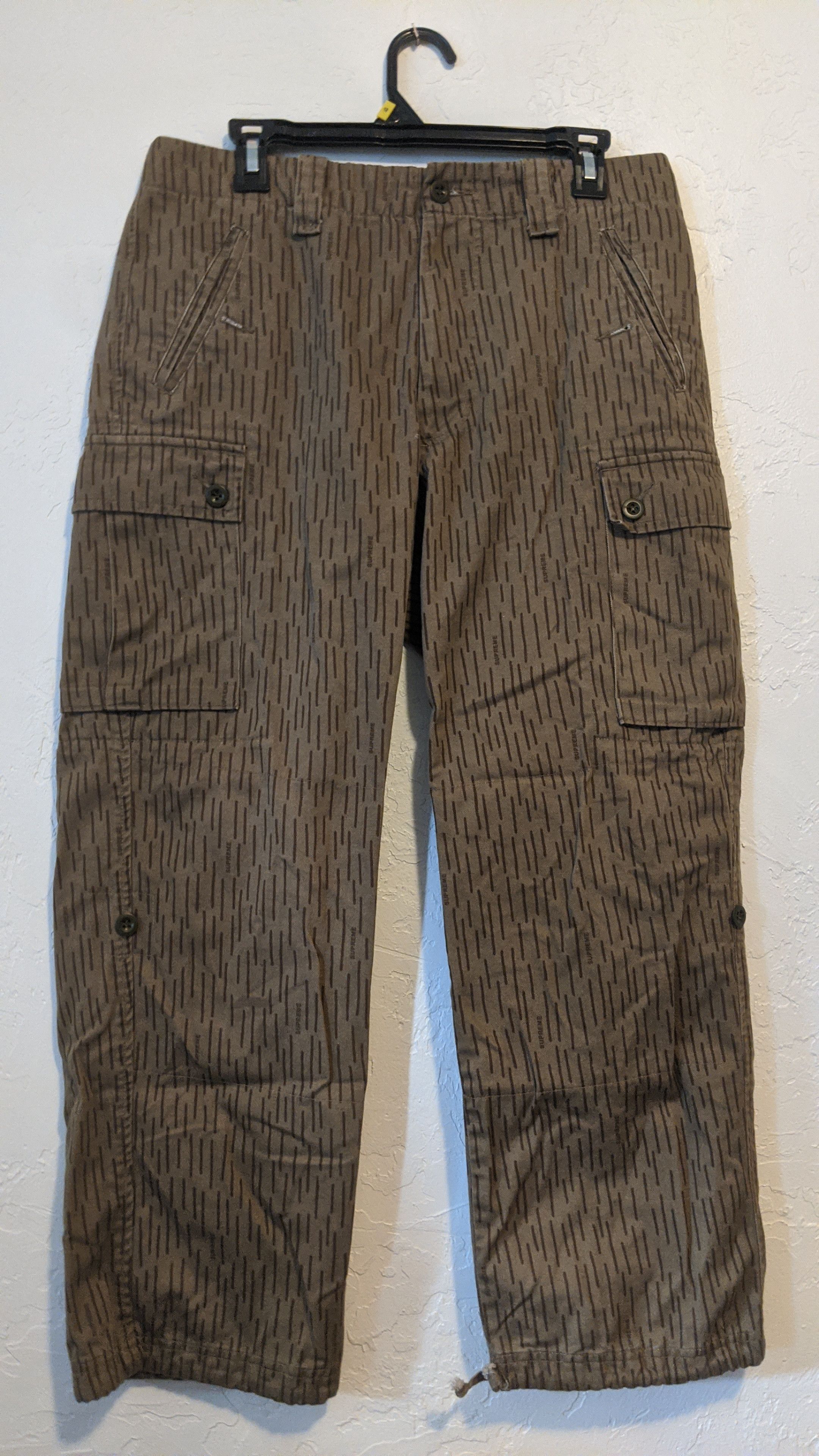 Supreme × Vintage SUPREME x BULLETS & BROADS RAINDROP CAMO CARGO PANT ...