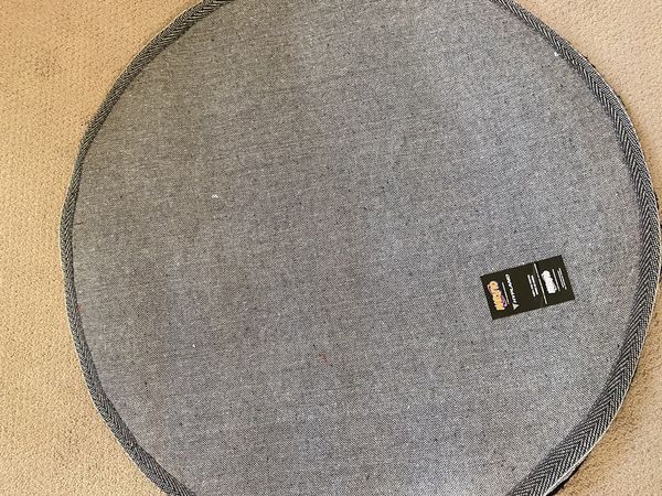 Hypland NARUTO X HYPLAND SHARINGAN RUG | Grailed