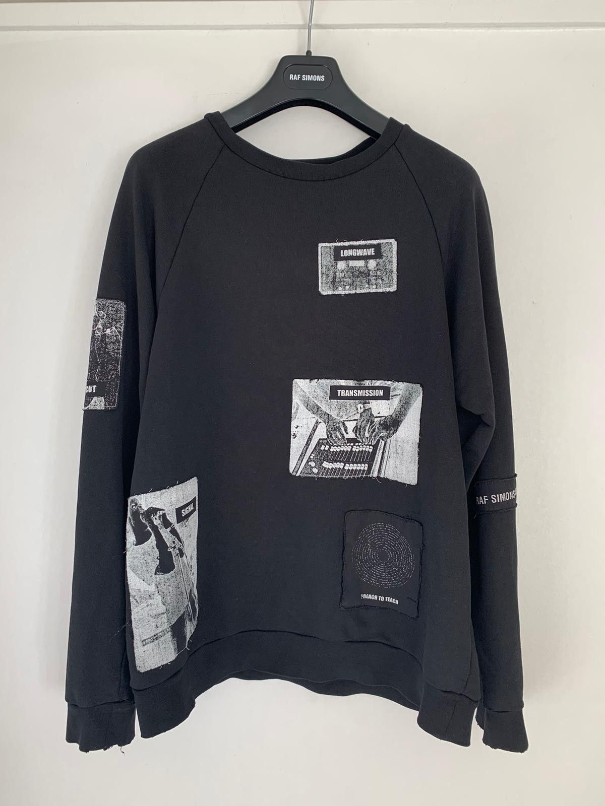 Raf Simons Raf Simons SS05 "For Avantgarde" sweatshirt with patches ...