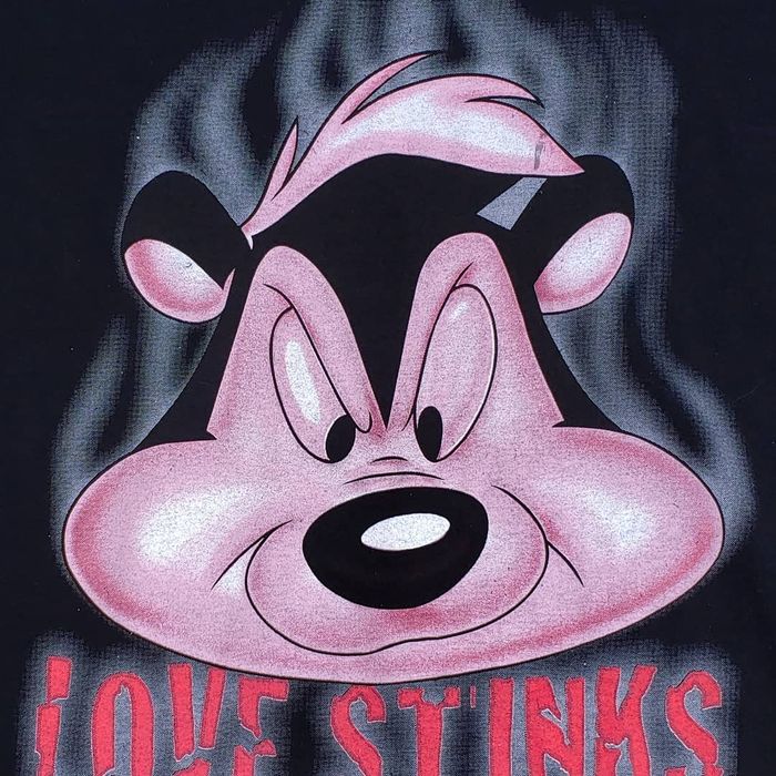 Vintage Pepe Le Pew Love Stinks Large Deadstock | Grailed