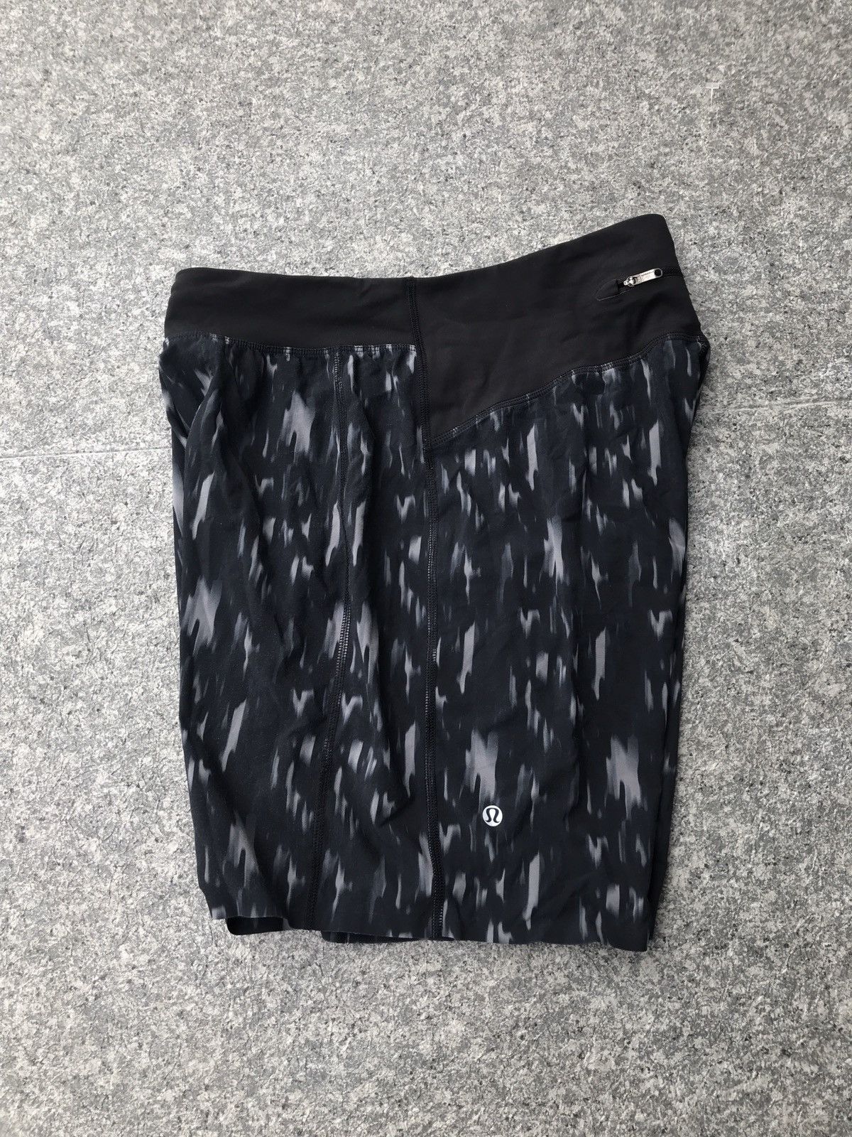 Lululemon Lululemon shorts patterns | Grailed