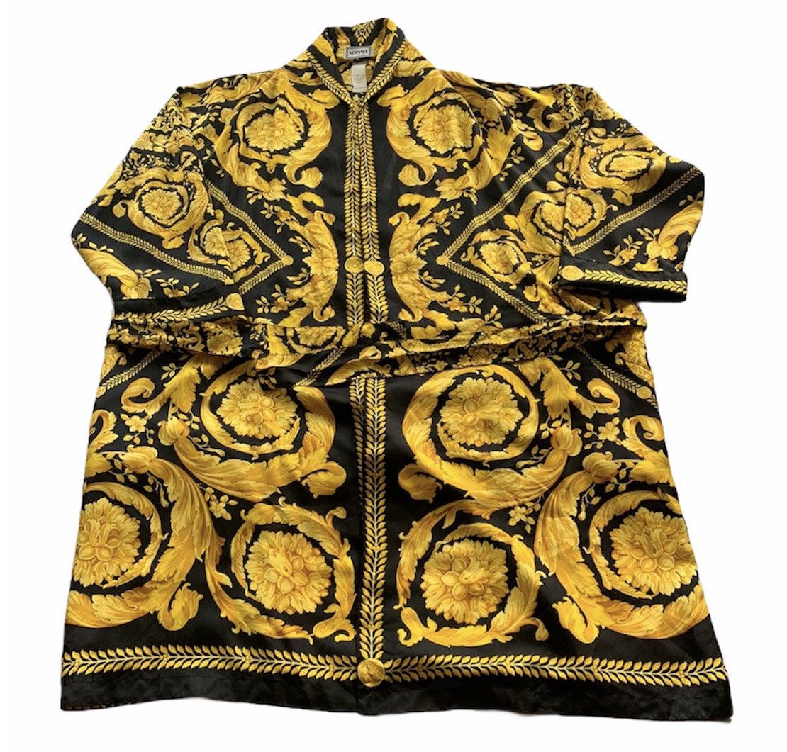 Versace Inquire before purchase Vintage gold and black Versace robe ...