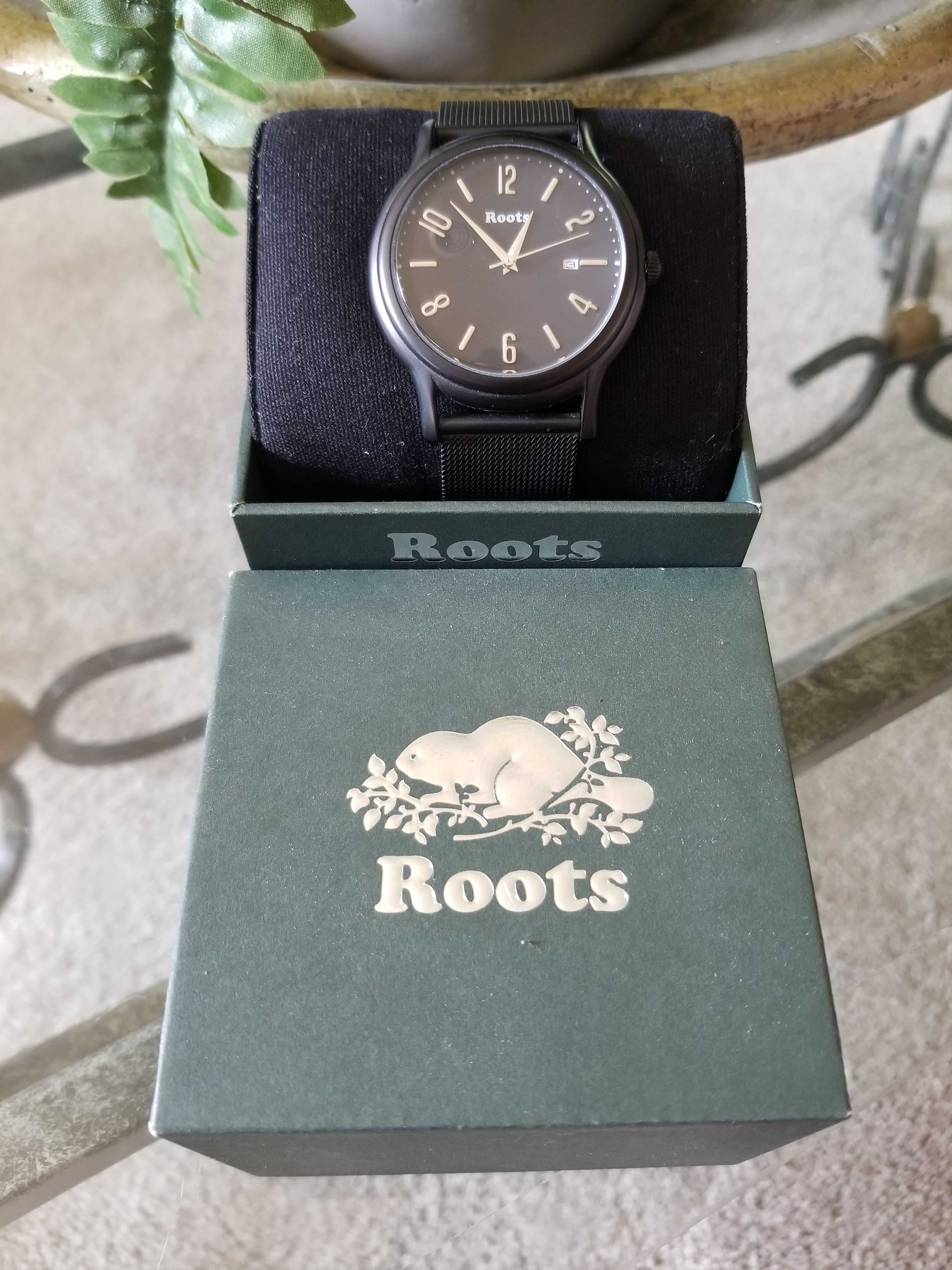 Roots roots black quartz watch | Grailed