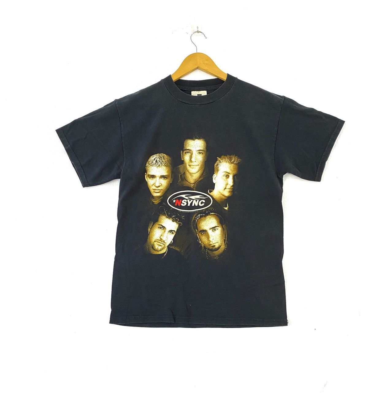 Band Tees × Tour Tee × Vintage vintage 1999 N'SYNC world tour rare pop ...