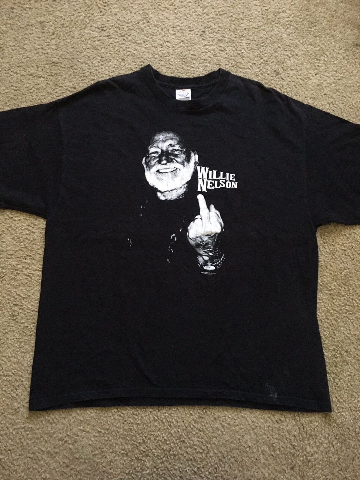 Vintage Vintage 2000s Y2K Willie Nelson Middle Finger T Shirt | Grailed