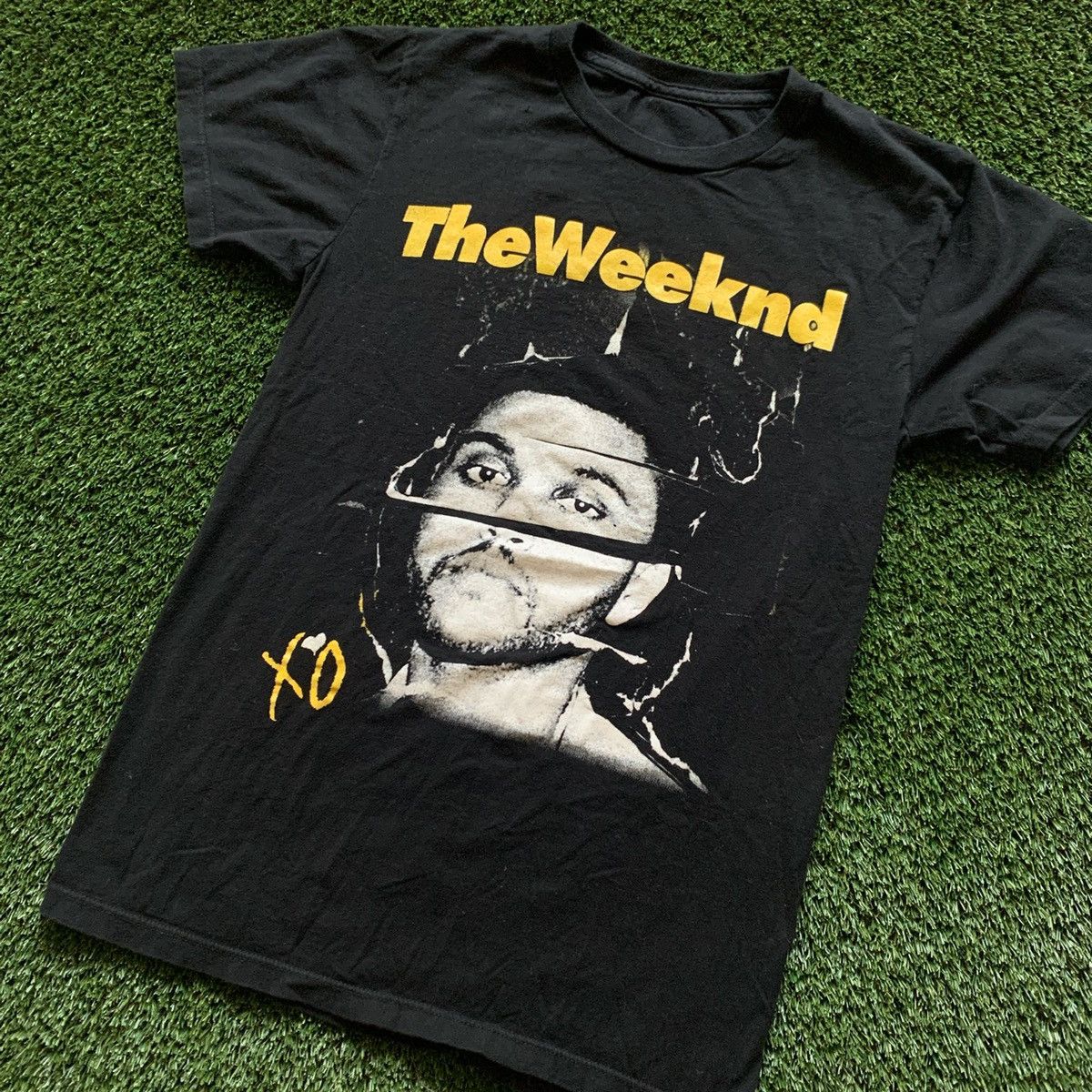 Tour Tee Y2k the weeknd XO miguel tour merch t shirt | Grailed