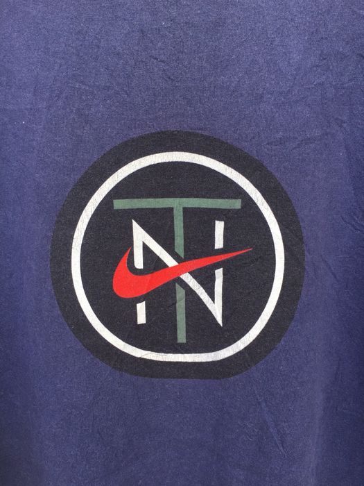 Nike Vintage 90s NIKETOWN Portland sided print tee | Grailed