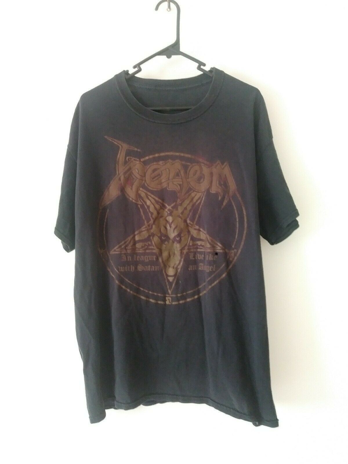 Band Tees VINTAGE VENOM 1982 TOUR WELCOME TO HELL T SHIRT BLACK METAL ...