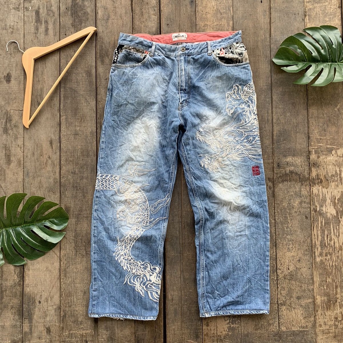 Japanese Brand Karakuri embroidered dragon denim jeans | Grailed