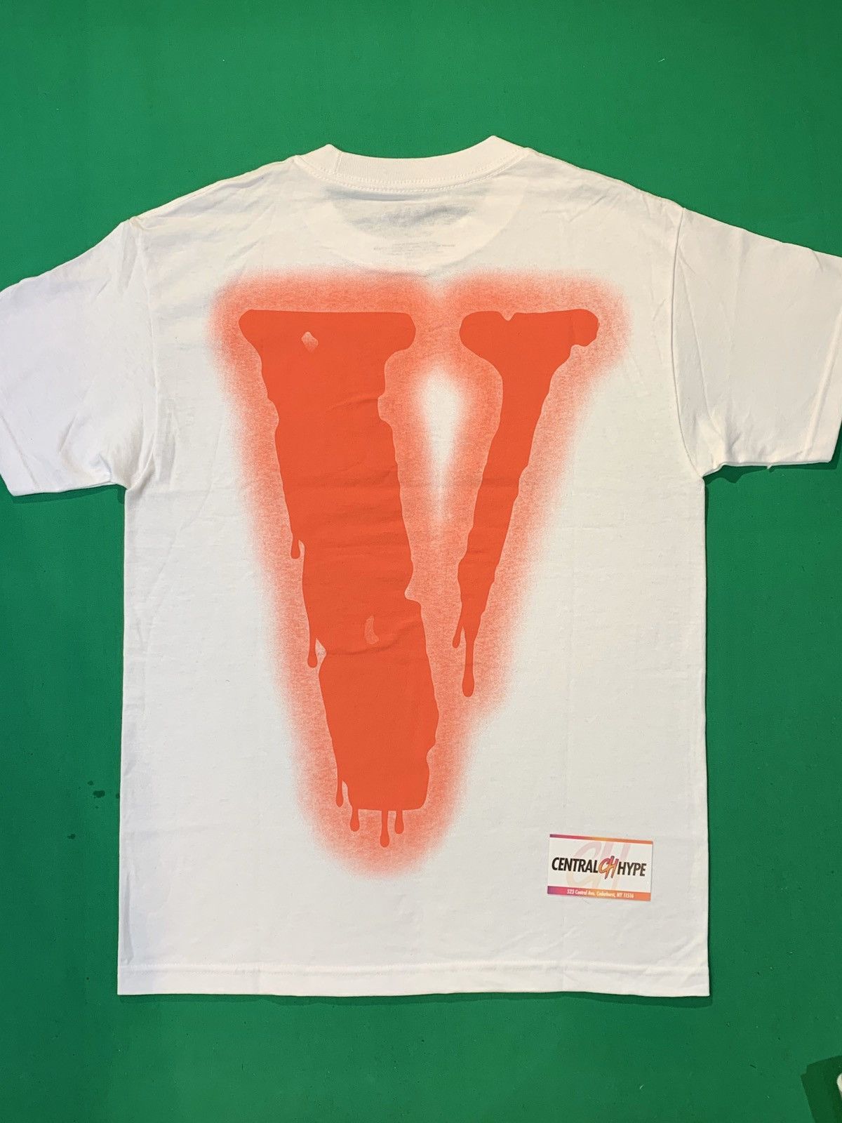 Vlone Vlone Nav Bad Habits Big Drip Tee White authentic | Grailed