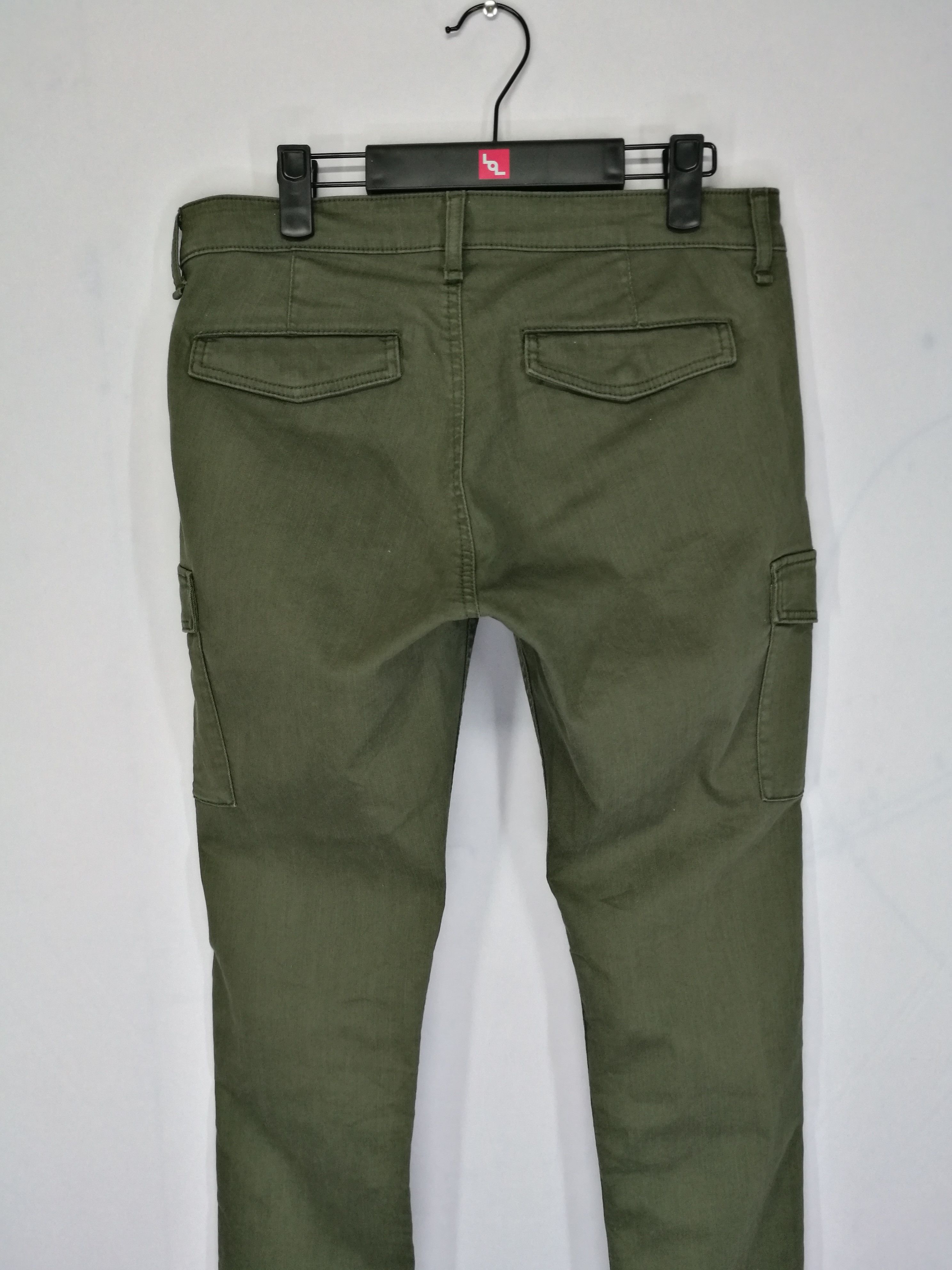 Uniqlo UNIQLO Multipocket Tactical Utility Cargo Pants | Grailed