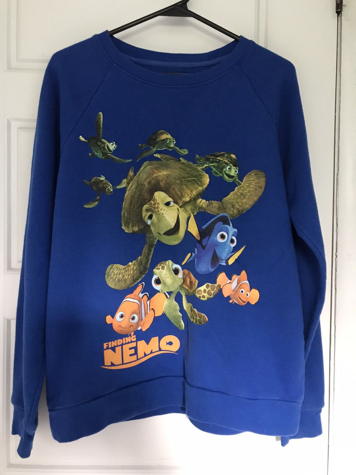 Disney × Vintage Vintage 2003 Finding Nemo Disney Pixar Crewneck ...