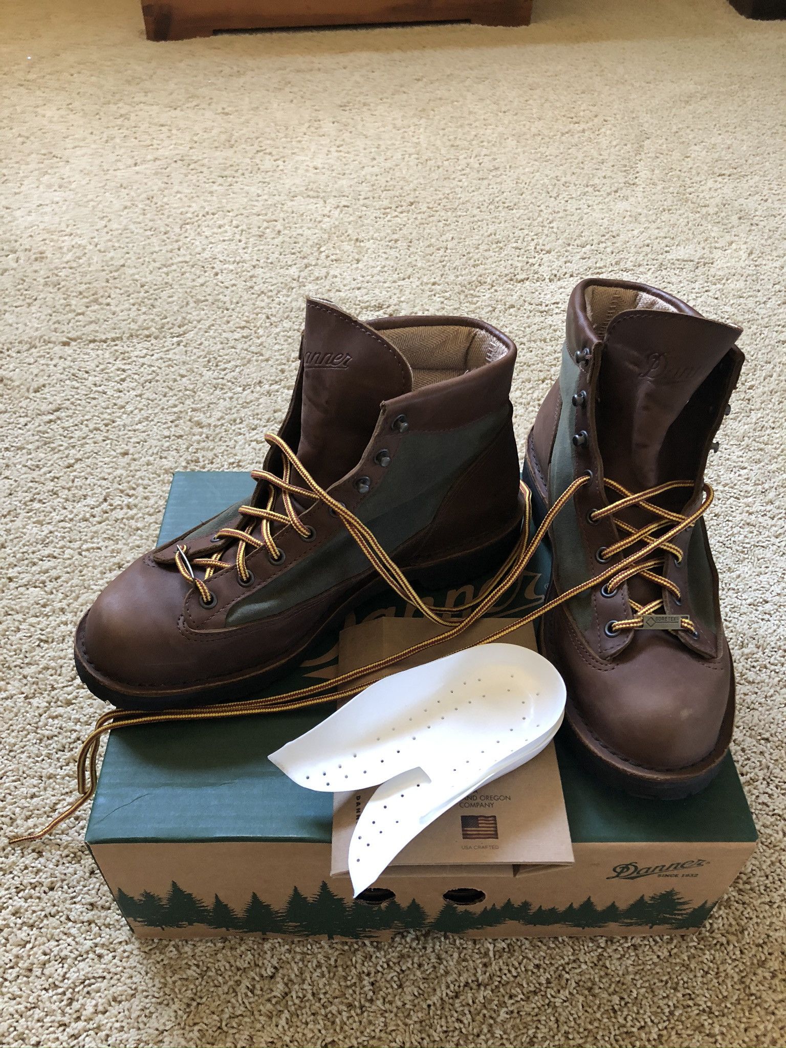 Danner Danner Light Timber 8.5 EE 30449 Gore-Tex Boot GTX Vibram | Grailed