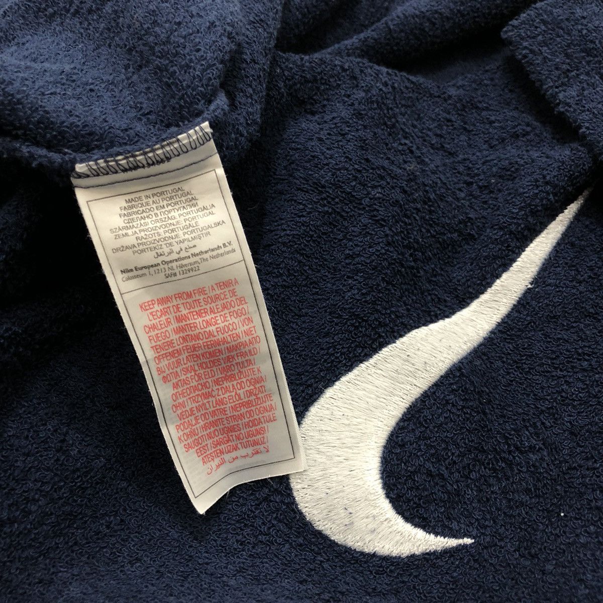 Nike × Vintage Vintage Nike Big Swoosh Logo Bathrobe | Grailed