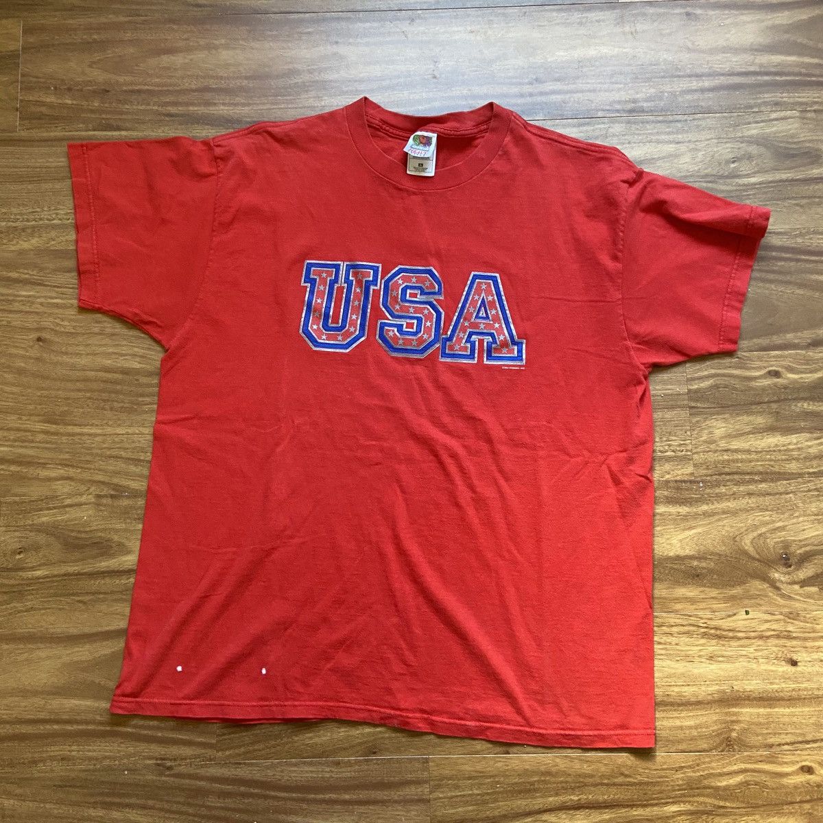 Vintage 2001 red USA tee | Grailed